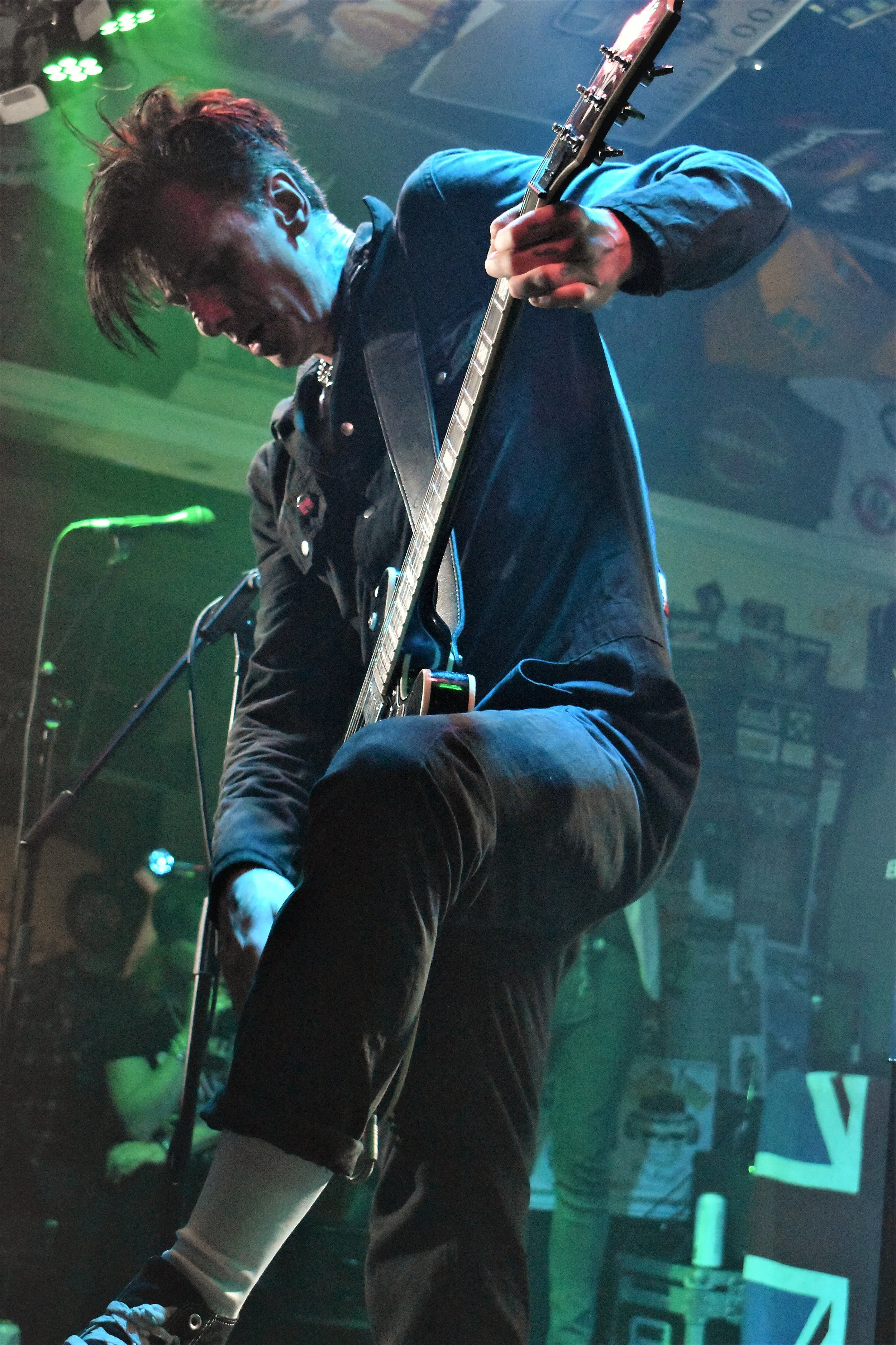 Live Review : Towers of London + Takeaway Thieves + Johnny Quadrio ...