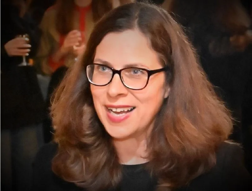 Eve bites back…An alternative History of English Literature - Anna Beer ...