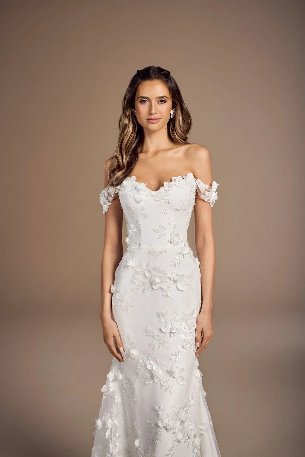 Frances Day Bridal. - Suzanne Neville