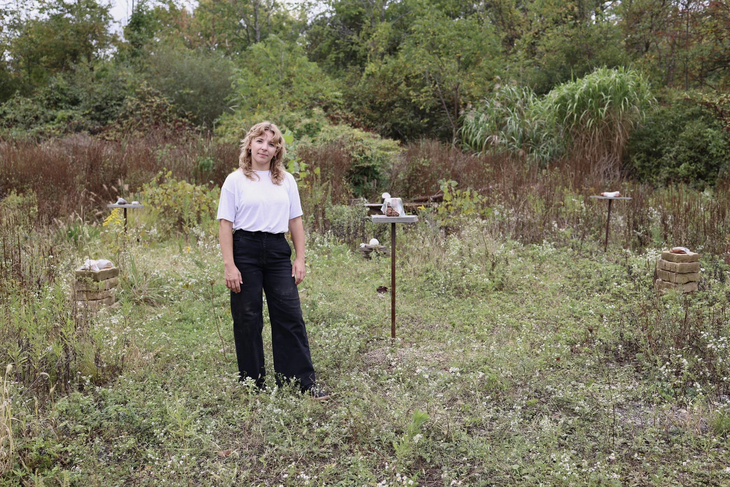 ABOUT — Hannah Bates