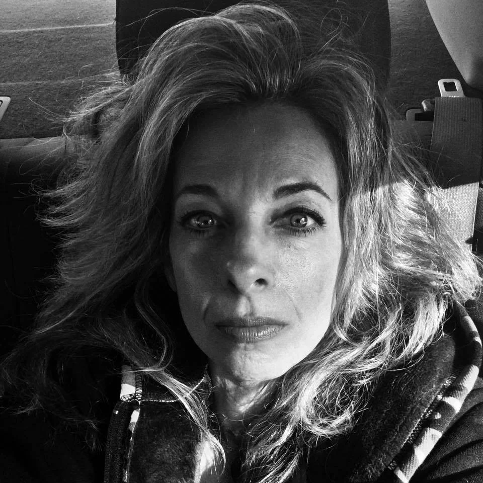 Suzanne Stein - Episode 864 — Behind the Shield Podcast with James Geering