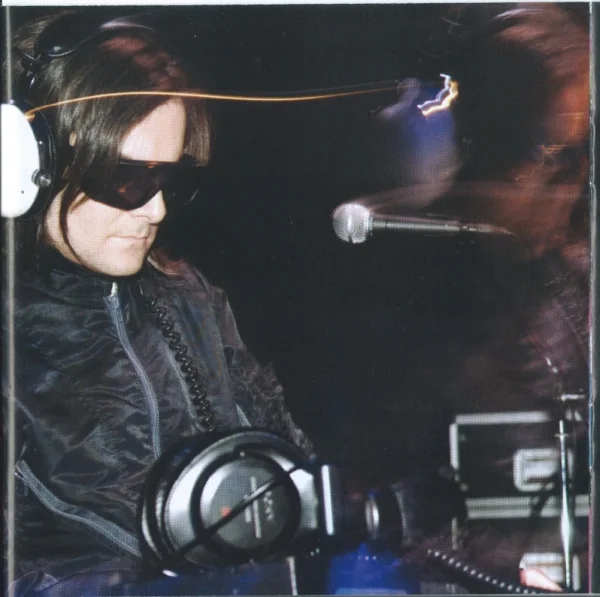 Roger Joseph Manning, Jr. Talks New Projects, Jellyfish, Working with ...