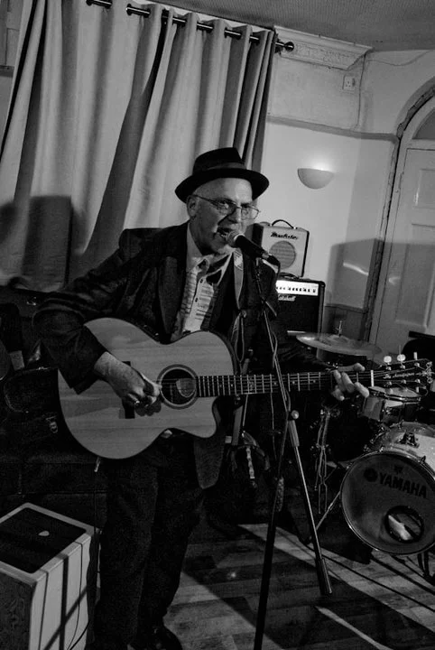 Ernie Boxall: StoryTelling Corner. Words and Music...a global performance.
