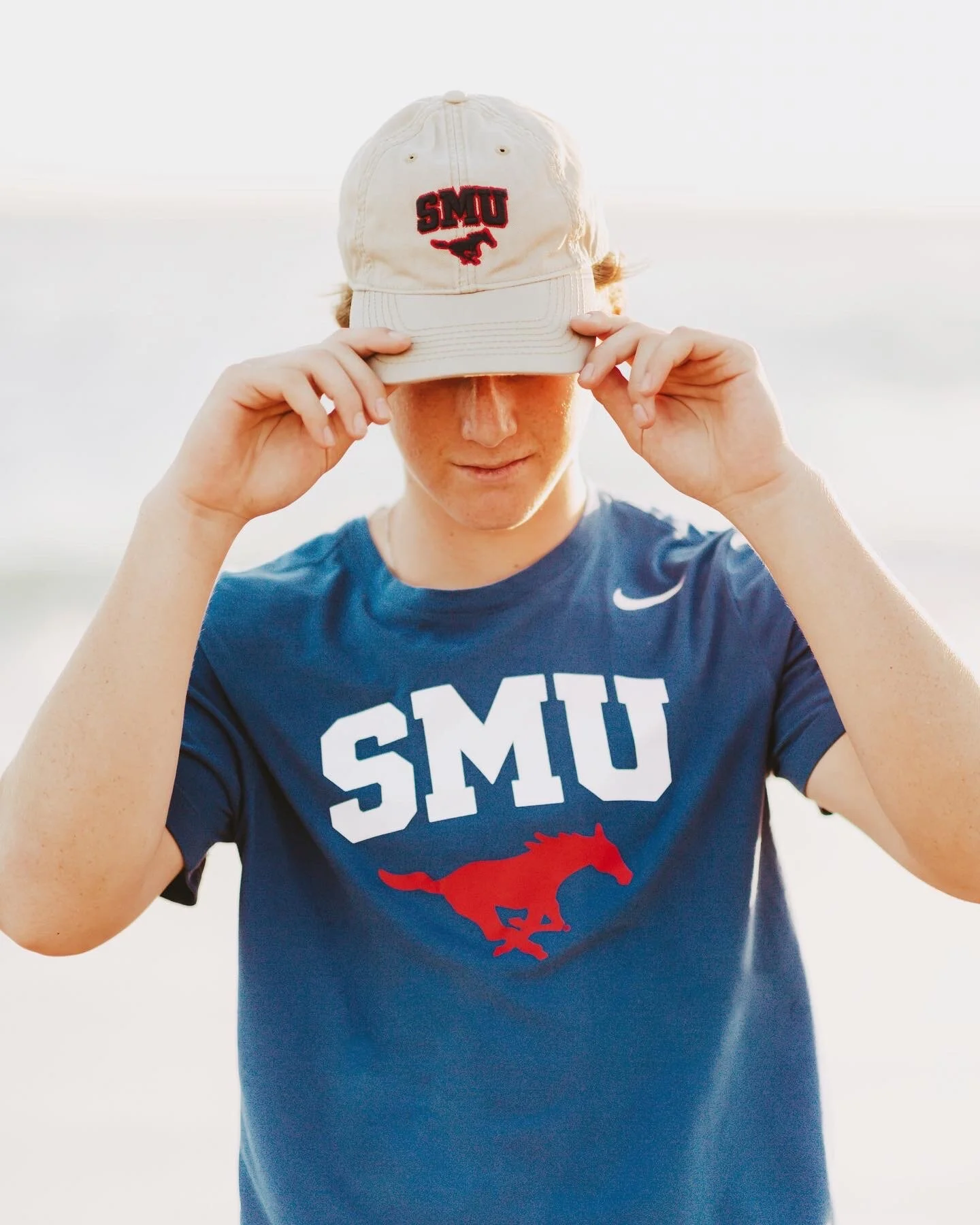 6 Prop Ideas For Your College Announcement Photos | JenRenPro ...