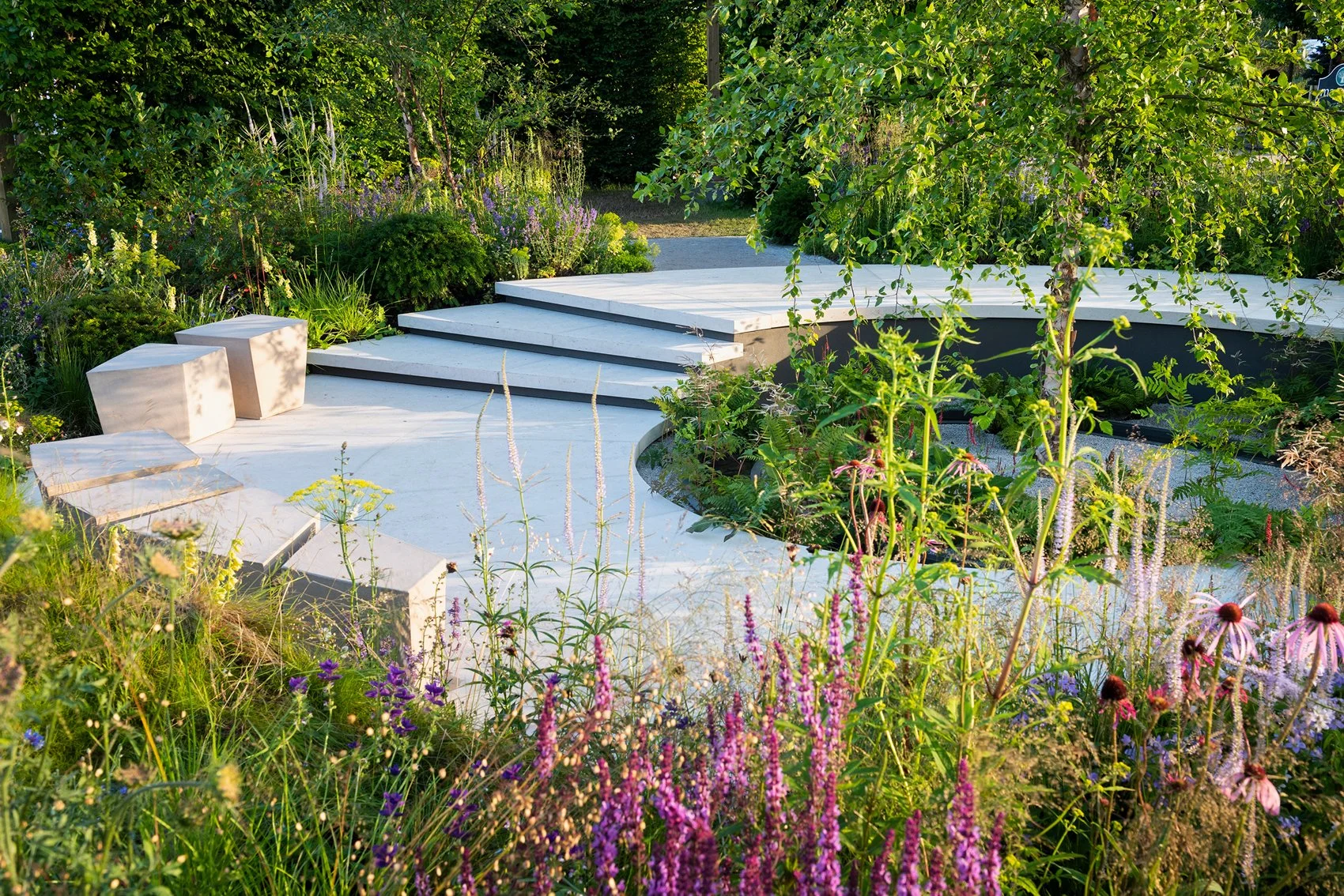 Tom Simpson Design - Award winning garden design