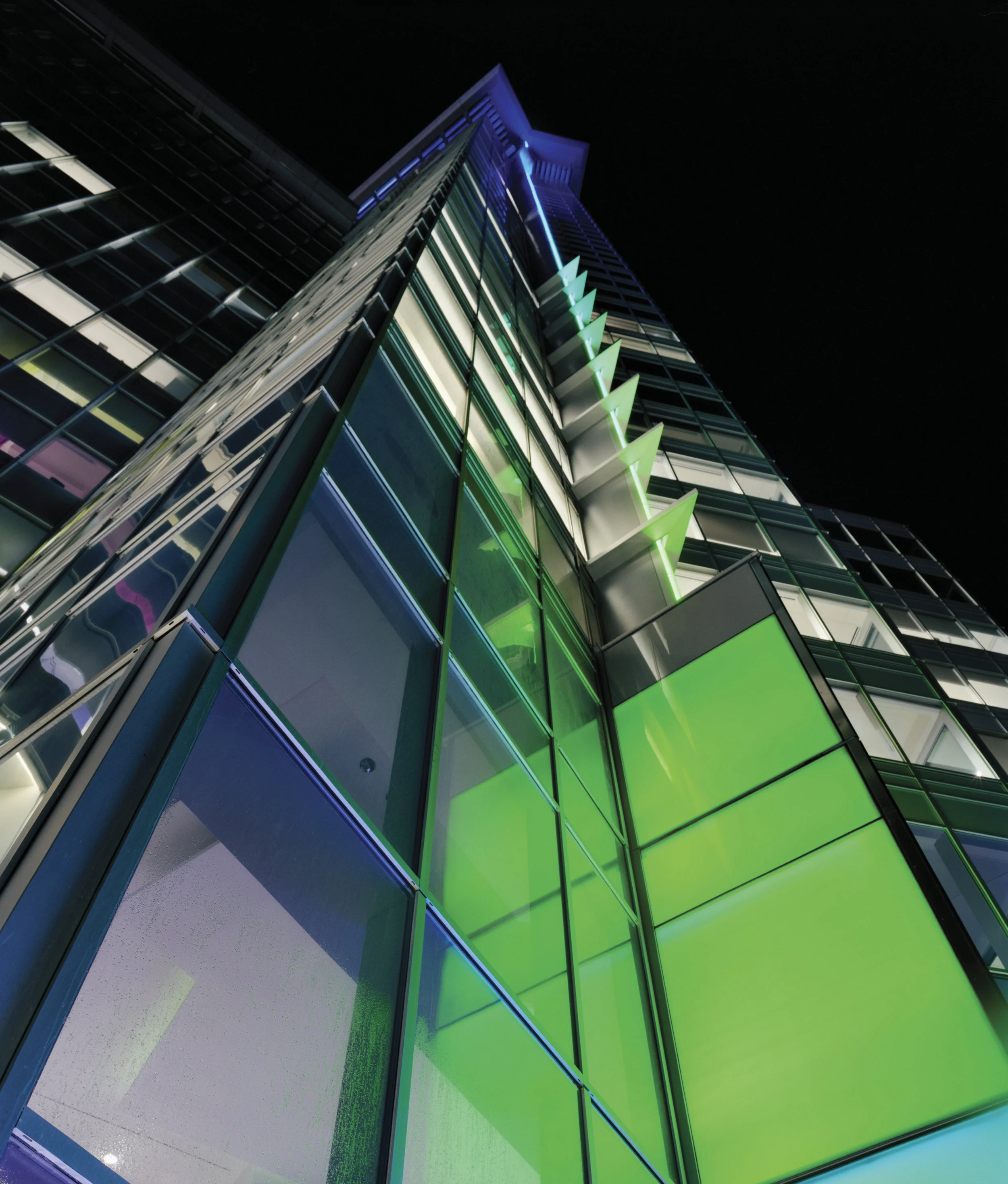 Shaw Tower — James KM Cheng Architects