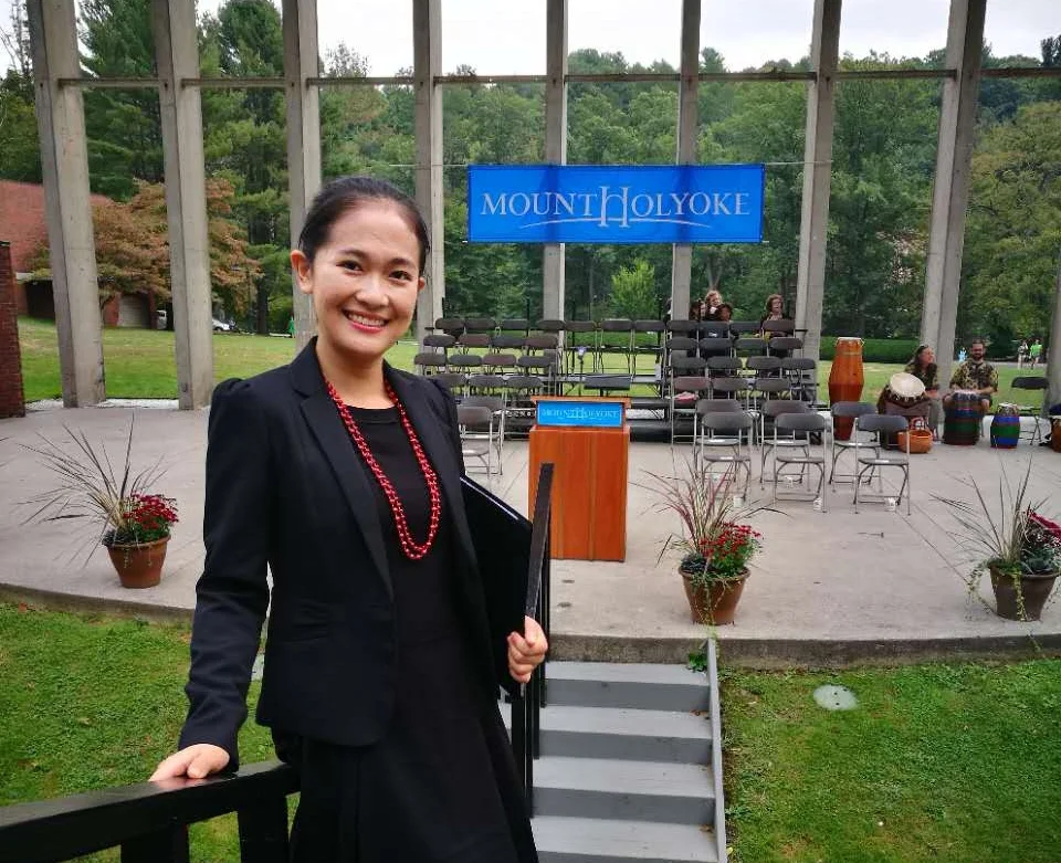 Worldwide Views — Mount Holyoke News