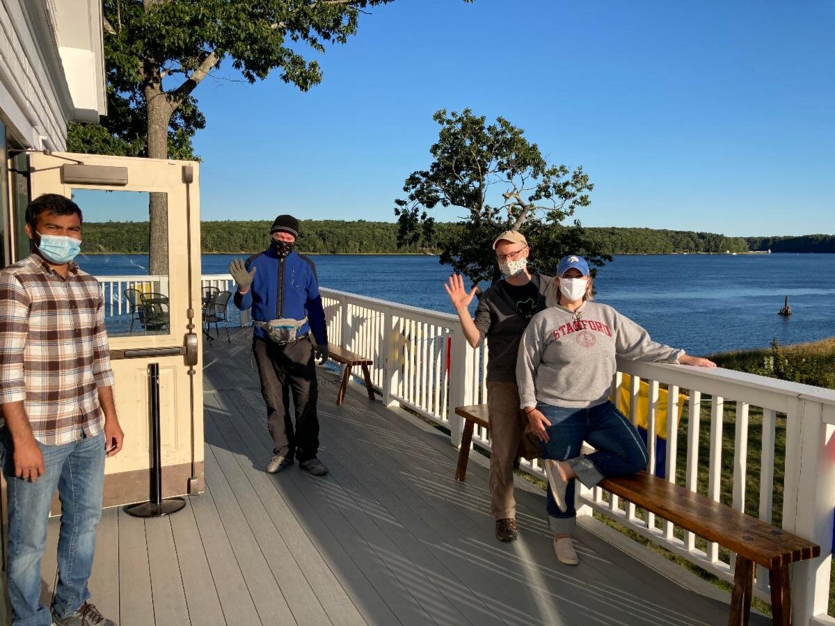 Volunteer — The Chocolate Church Arts Center