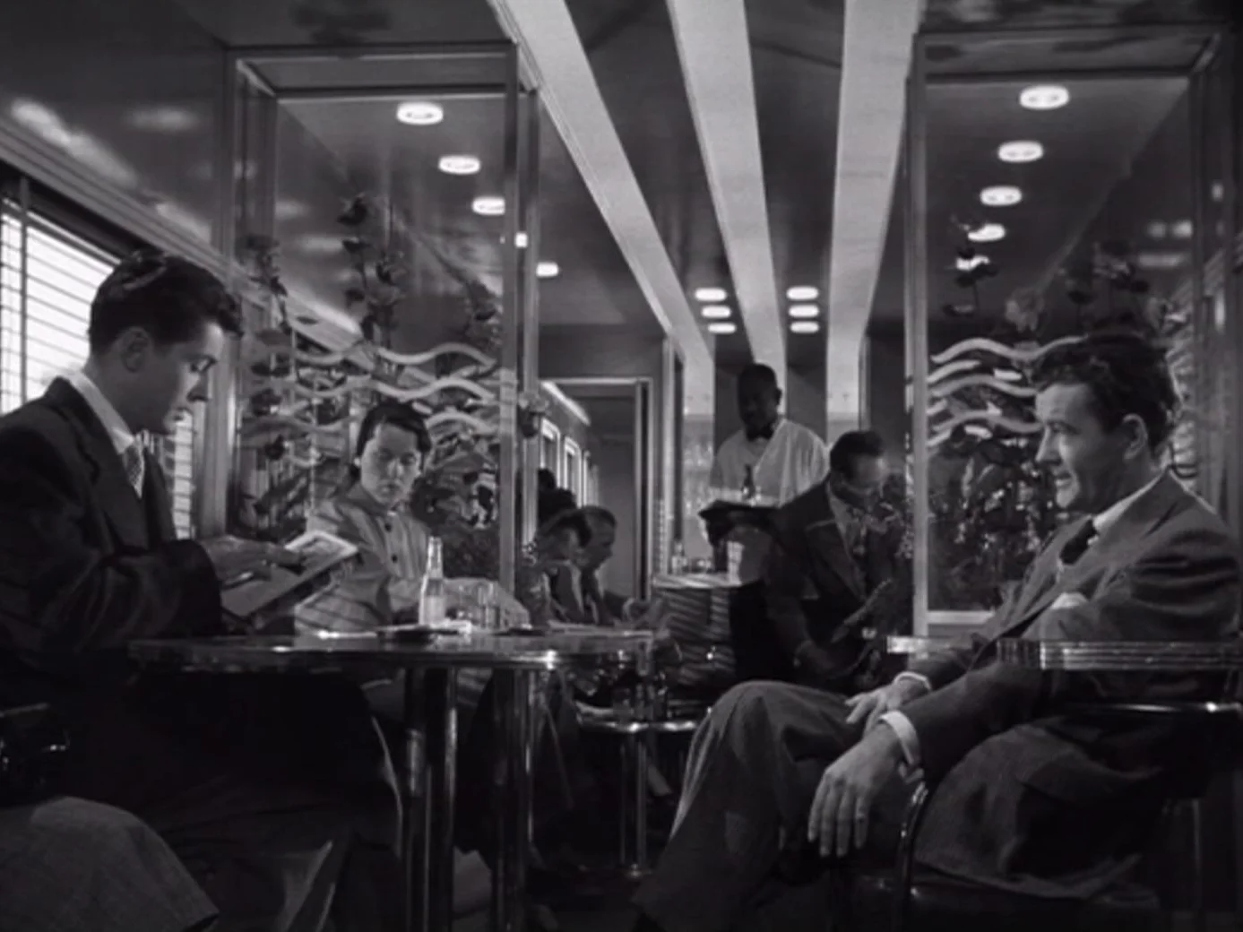 Beginner’s Guide to Alfred Hitchcock: Strangers on a Train (1951 ...