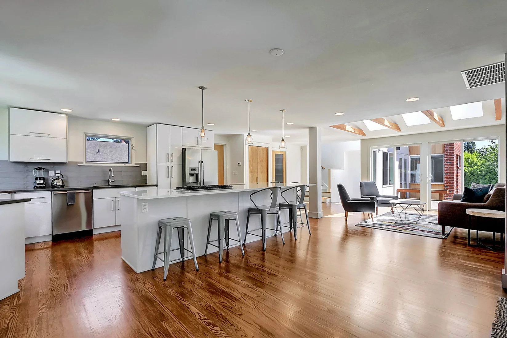 Airy Annex — Urbal Architecture