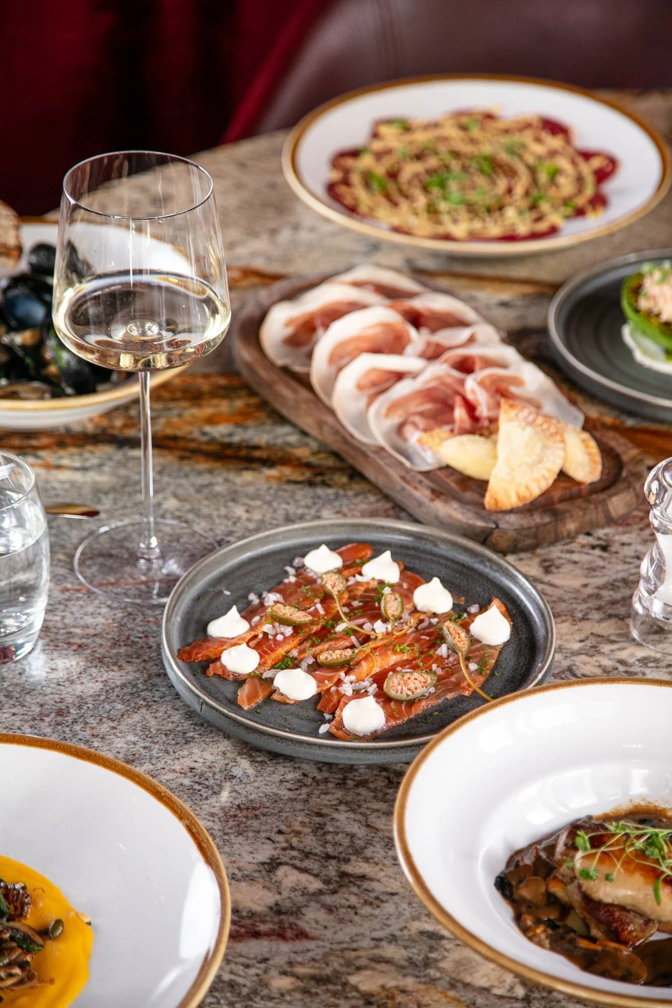 A La Carte | Breakfast, Brunch, Lunch, Dinner - Smith's Paddington