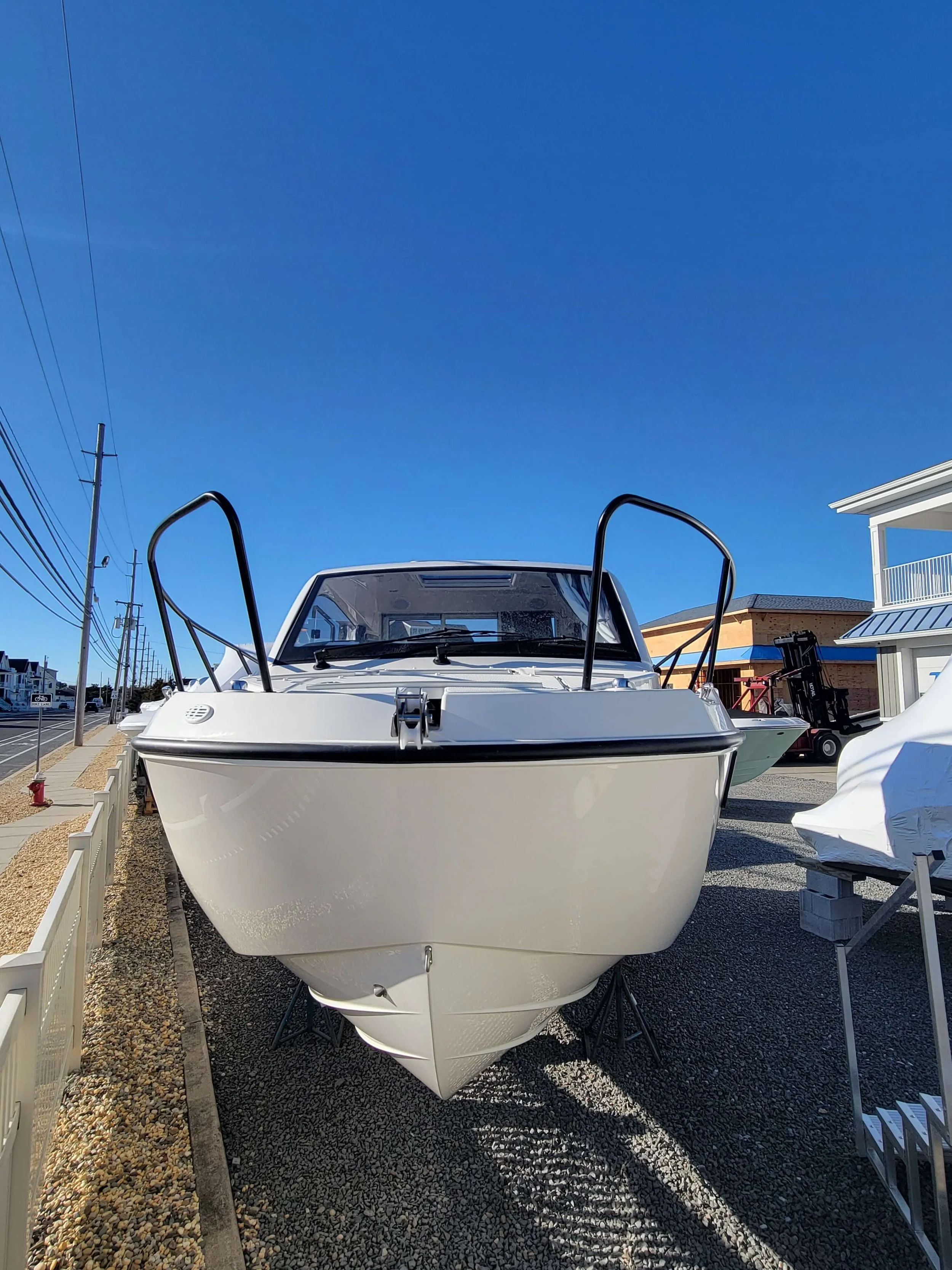 2025 T25 Explorer 4 Stroke (300 HP) — Harbour Yacht Club & Marina