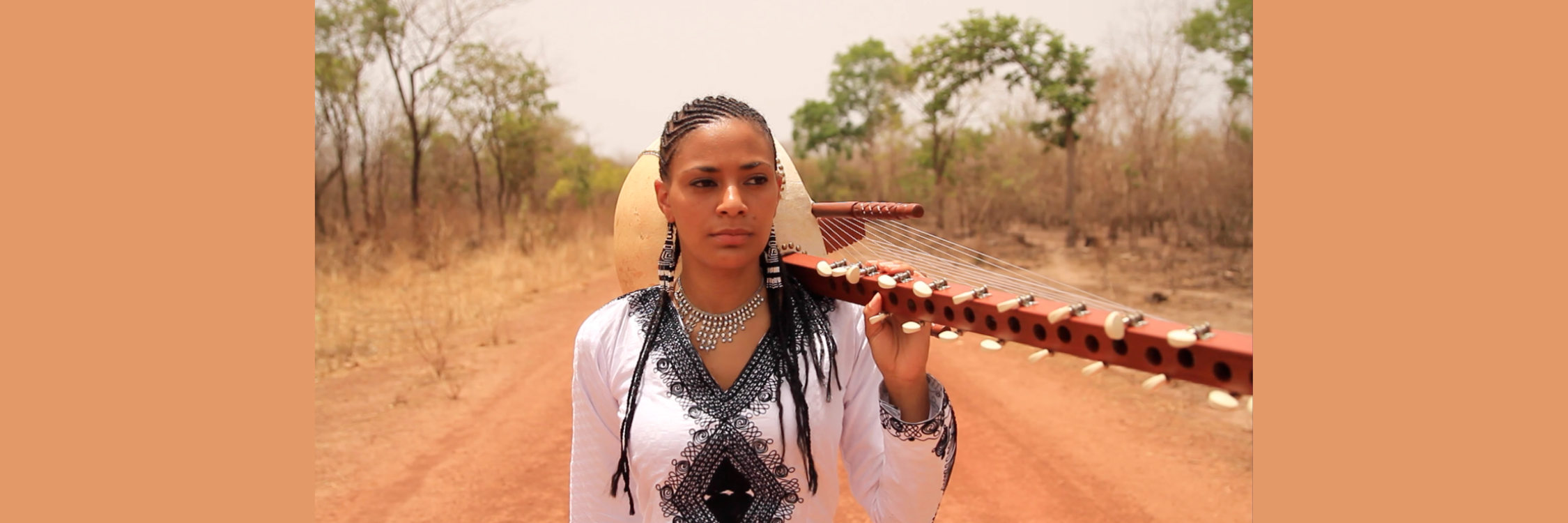 Sona Jobarteh in San Francisco — Brava for Women in the Arts