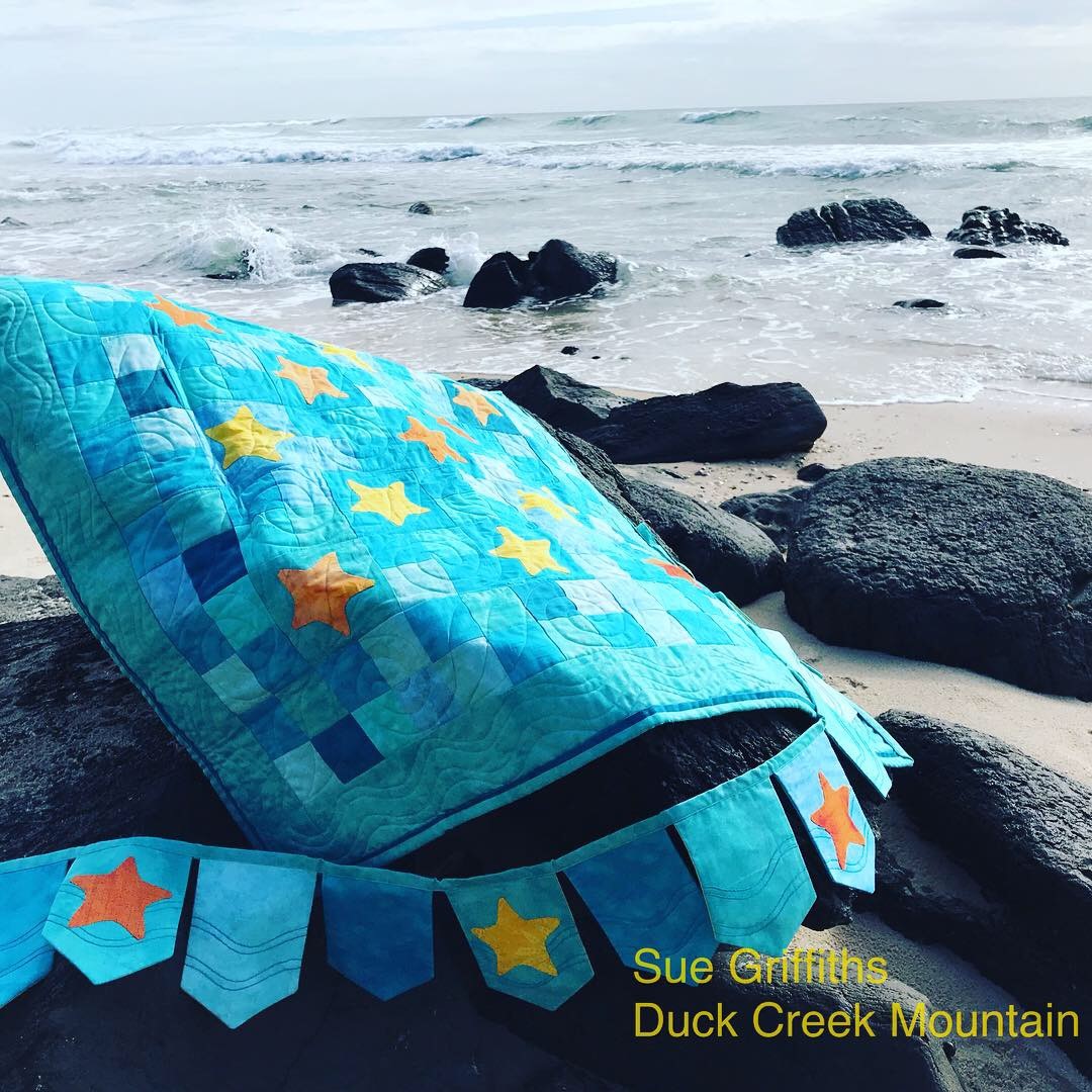 Baby Starfish Quilt (Angel's Beach series) — Duck Creek Mountain Quilting