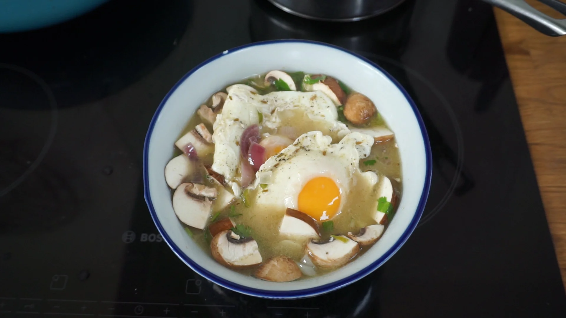 Low Carb Breakfast Broth — Bodyweight Warrior
