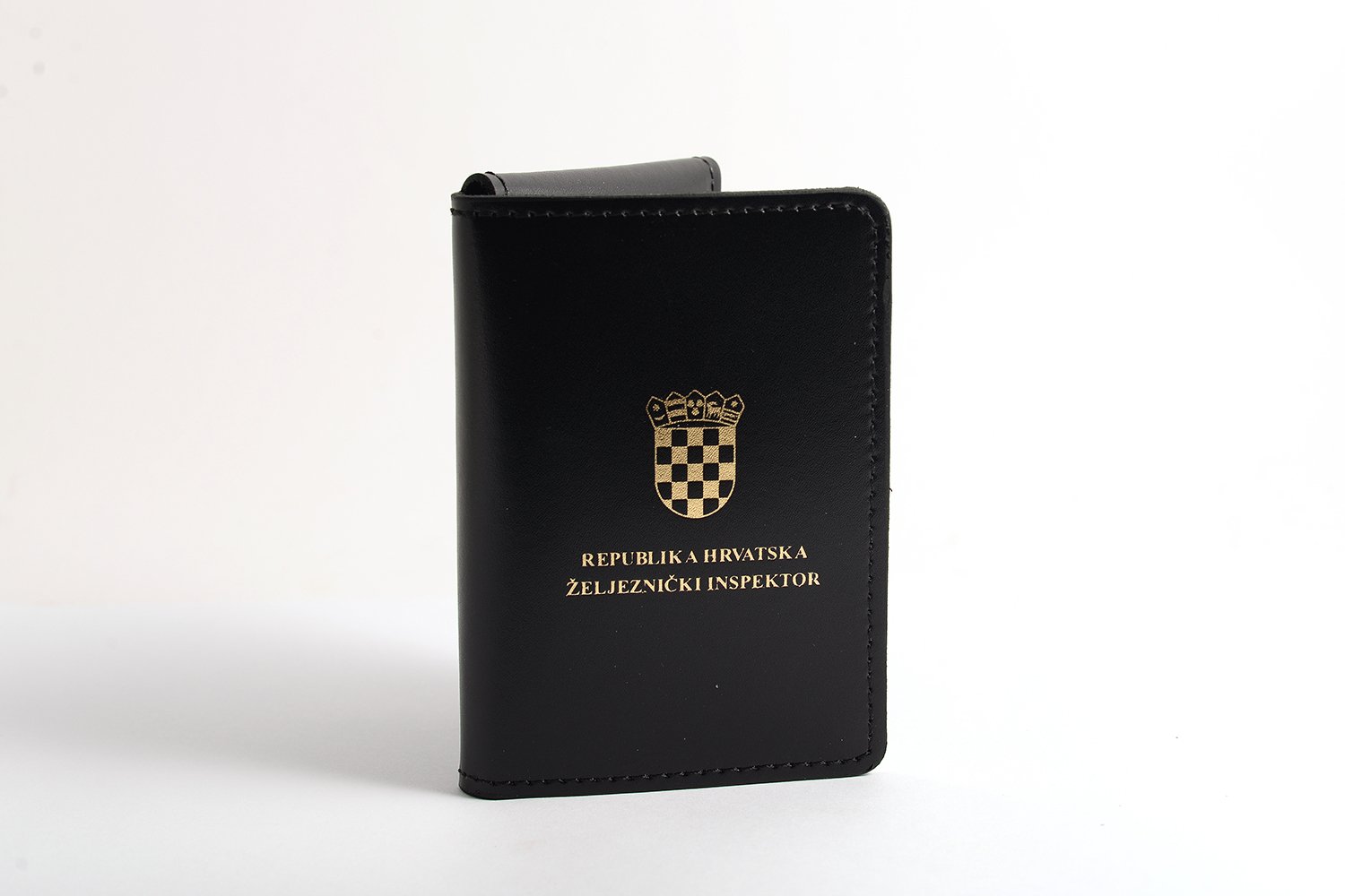 Značke za inspektore — PES creative factory