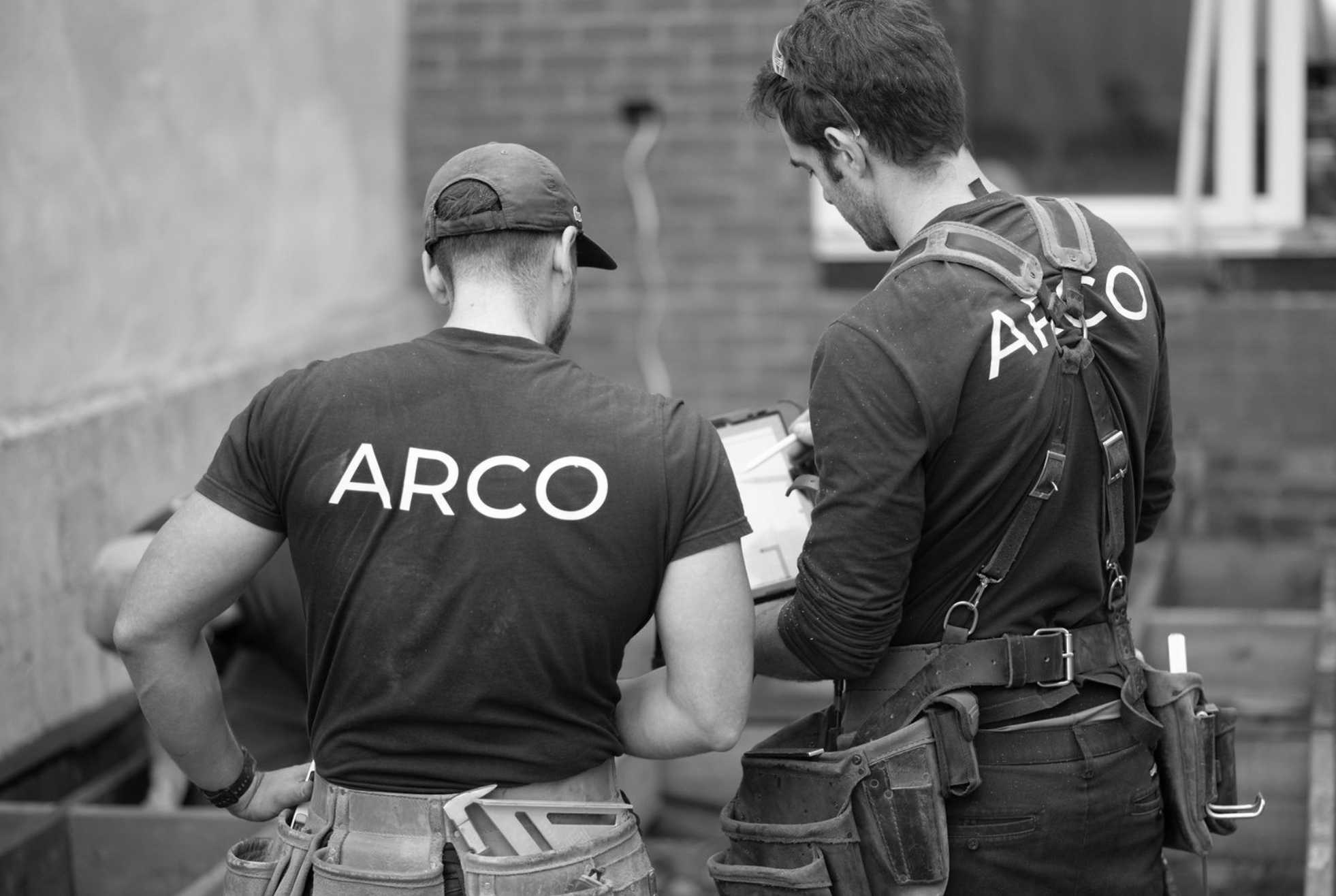 Arco construction