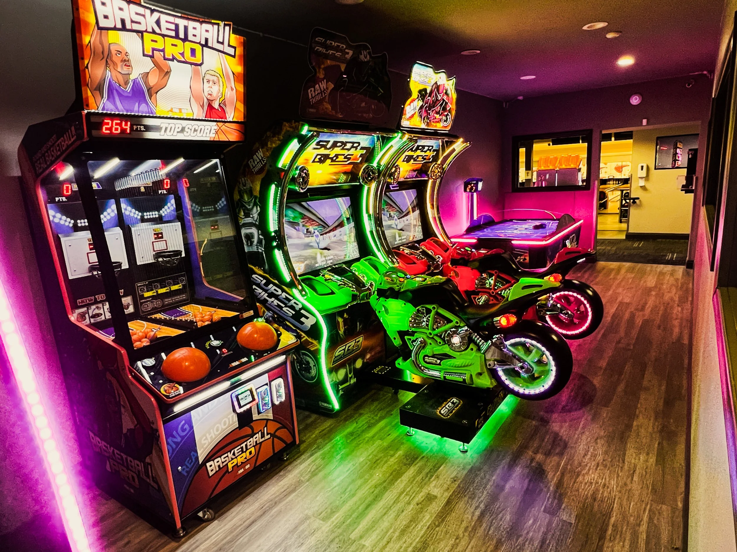 Arcade — Valencia Lanes