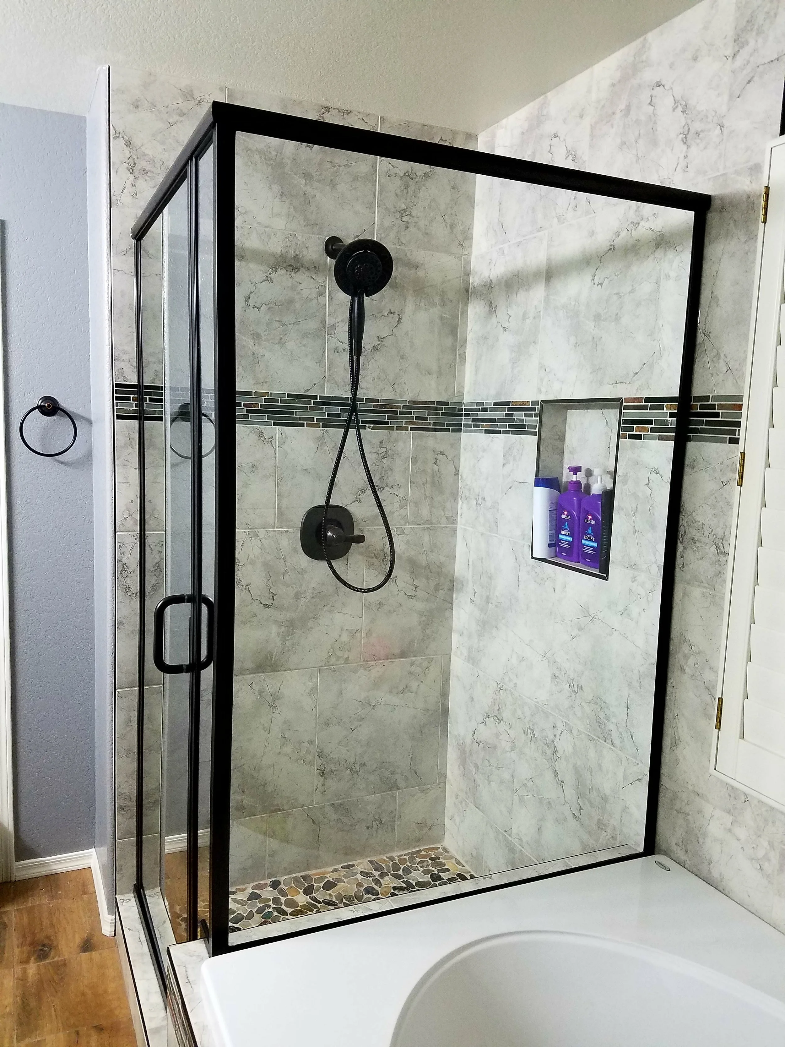 SHOWER ENCLOSURES — Modern Glass llc
