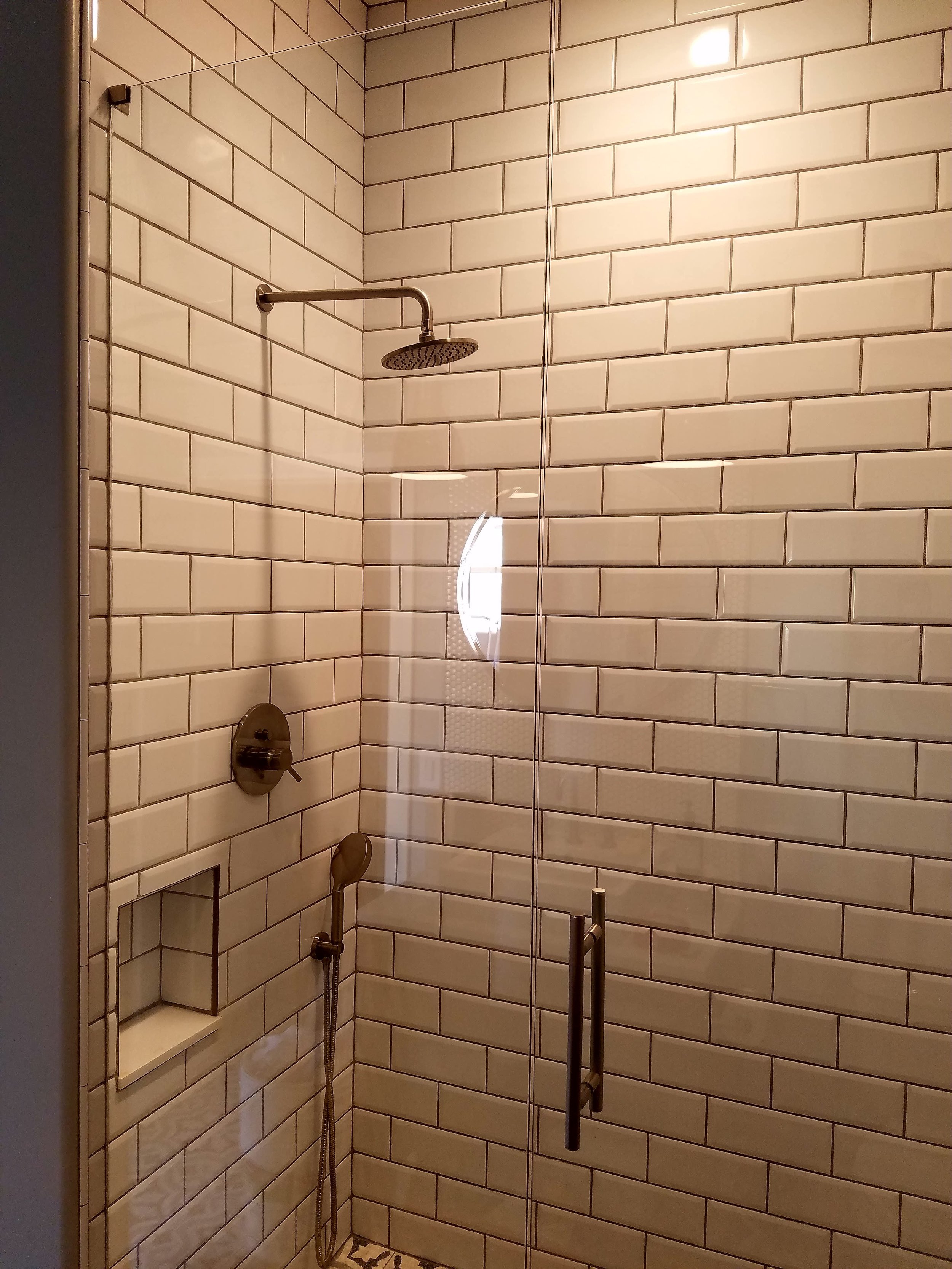SHOWER ENCLOSURES — Modern Glass llc