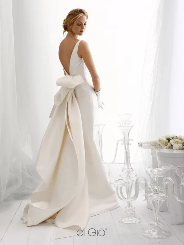 Joan Gilbert Bride| Exclusive Le Spose DiGio Bridal Boutique