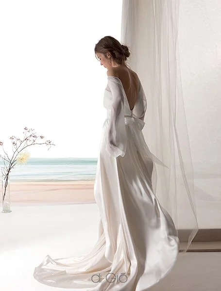 Joan Gilbert Bride| Exclusive Le Spose DiGio Bridal Boutique