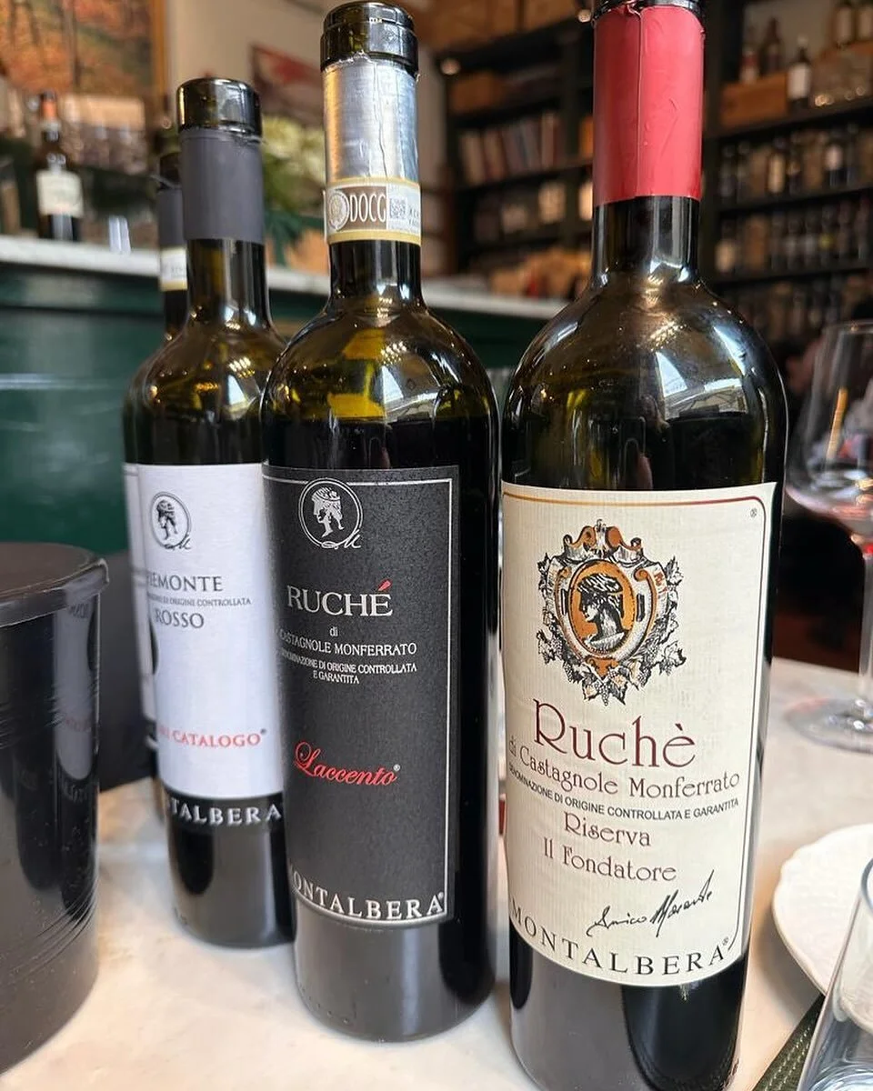 Lyra Wine