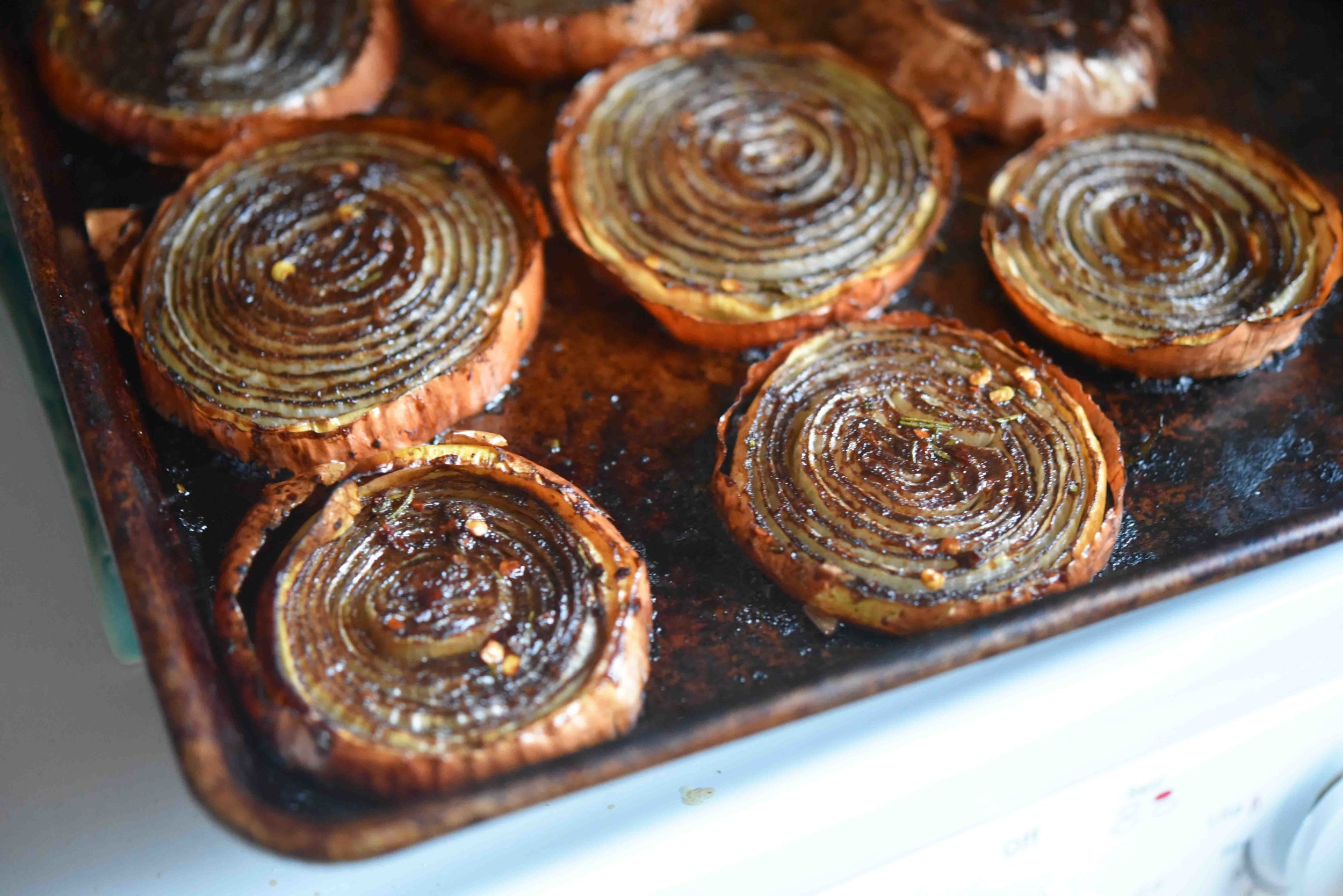 Balsamic Roasted Onions — Nikki Dinki Cooking