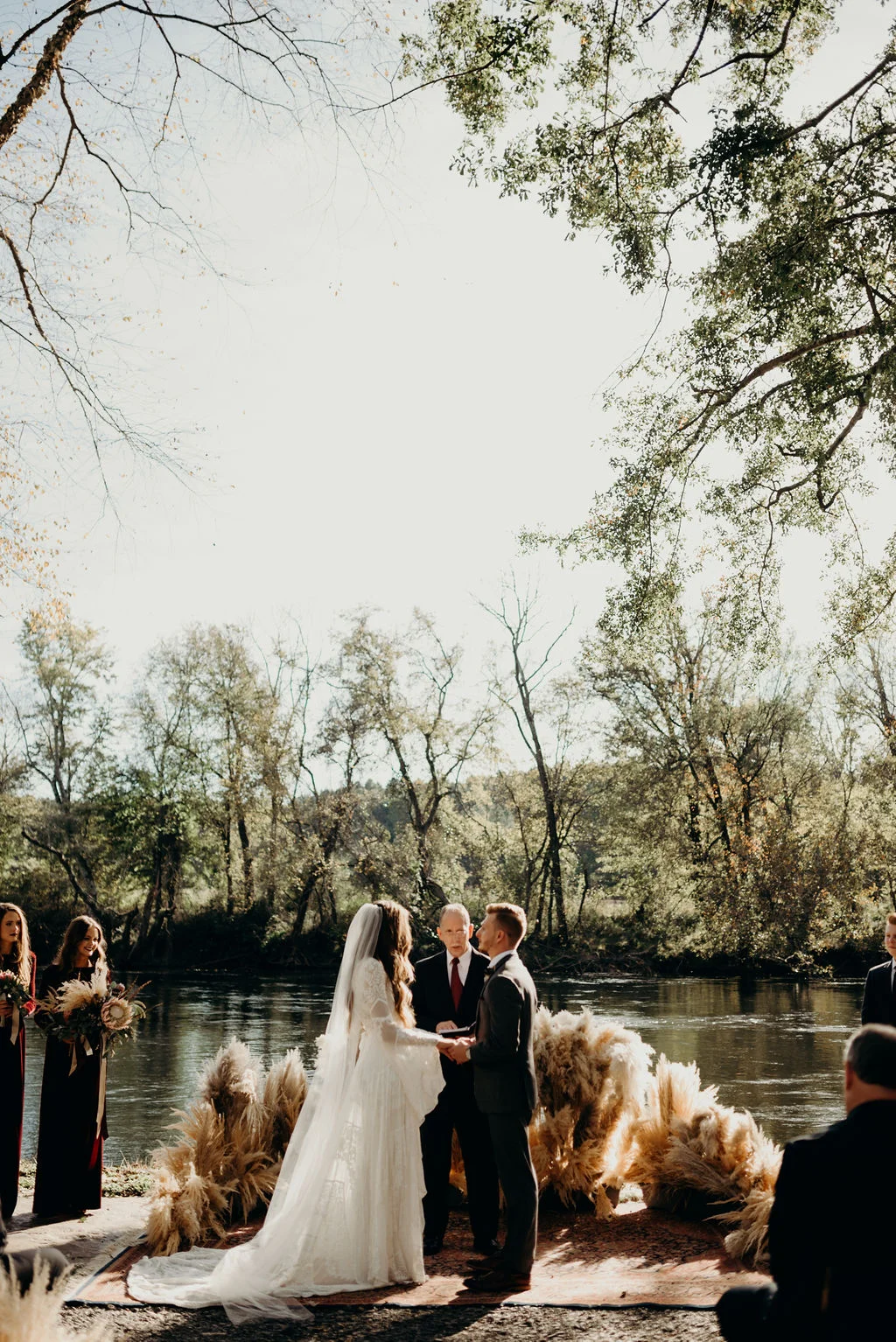 River wedding ideas 60 photos - Astyledwedding.com