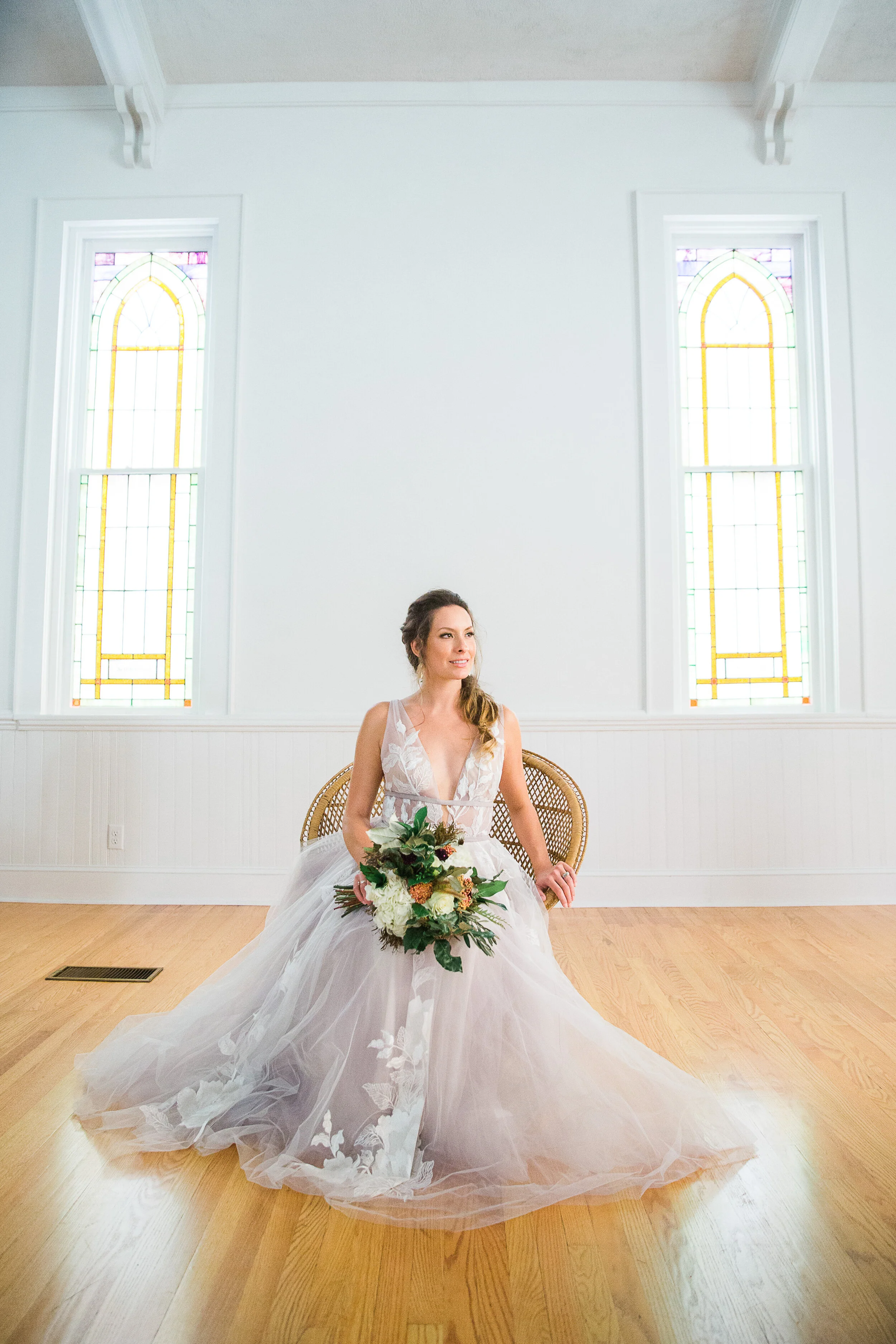 Chattanooga Area Couch and Chair Rentals-Liam + Mason (2)