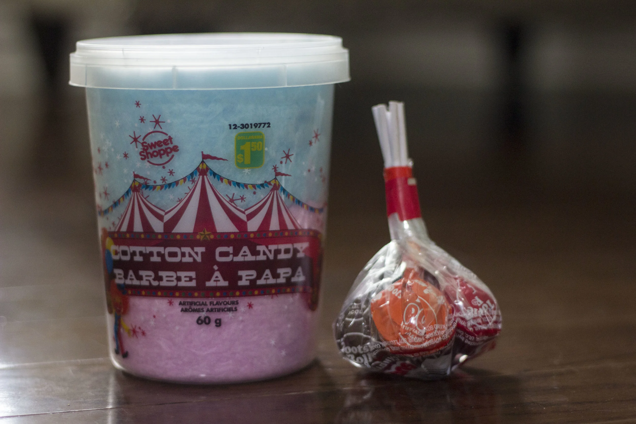Super Easy Miniature Cotton Candy Lollipops — The Dollar Store Girl
