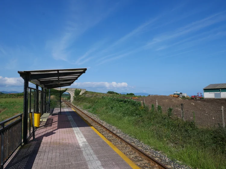Traveling on Renfe's FEVE (now "Cercanías AM") Narrow-gauge Rail ...
