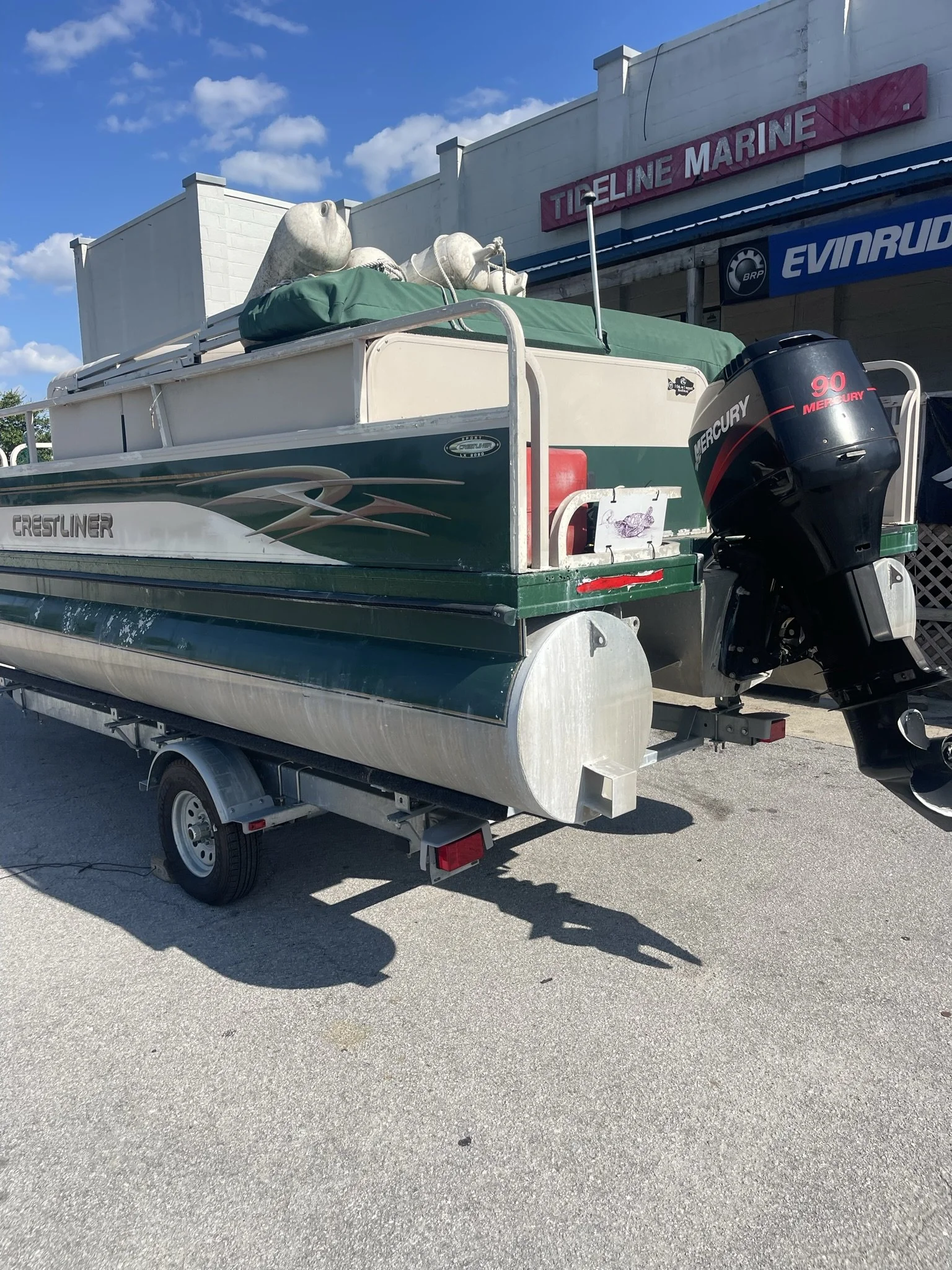 2001 Crestliner Pontoon (20') W/ New Trailer and 4 stroke Mercury — Tideline Marine