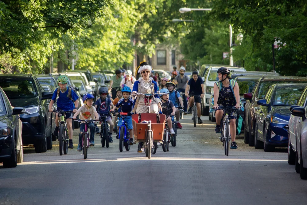 Bike to School — Chicago Family Biking