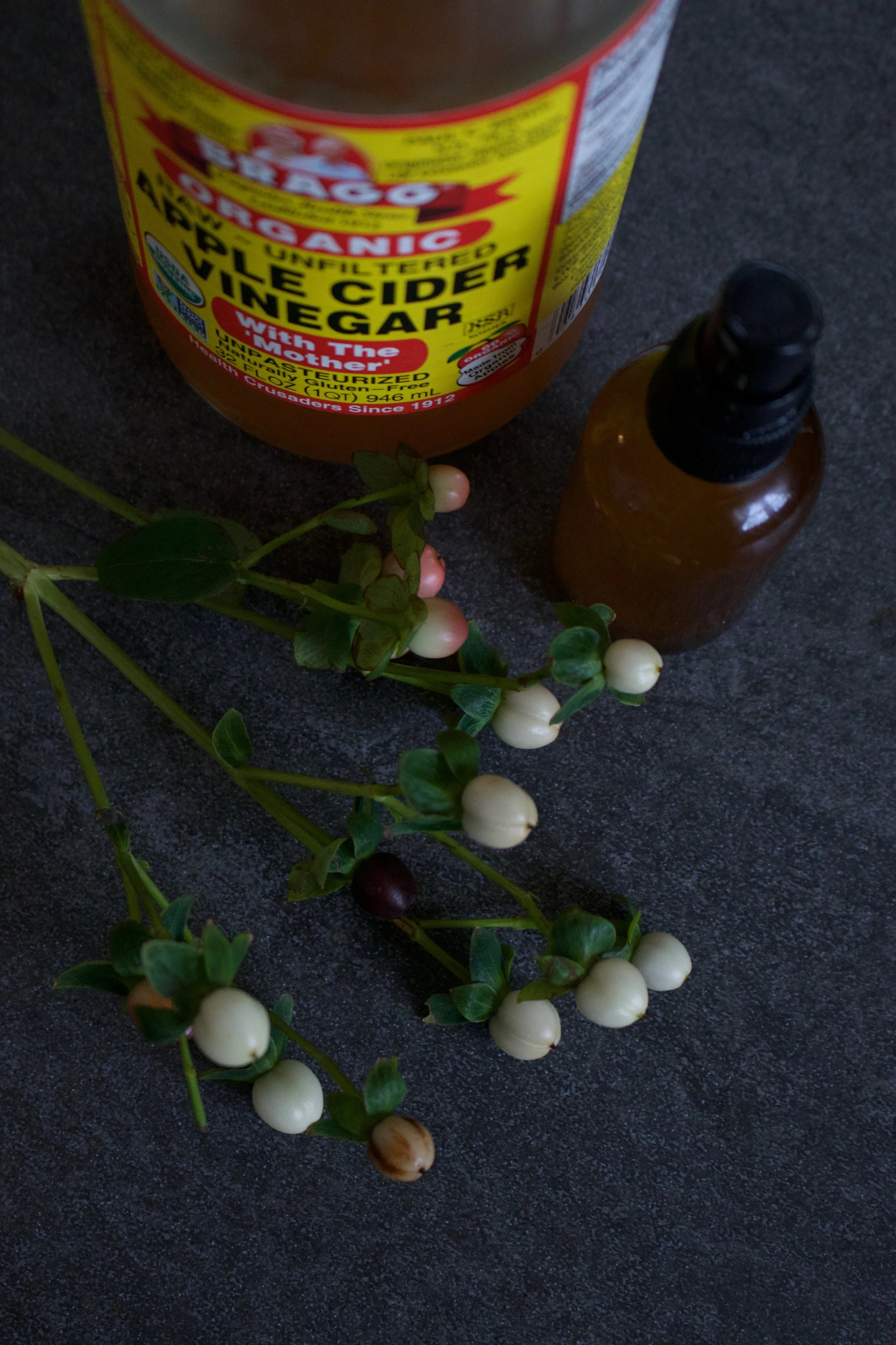 3 EASY WAYS TO ADD ACV TO YOUR BEAUTY ROUTINE — Make, Little Urban Life ...