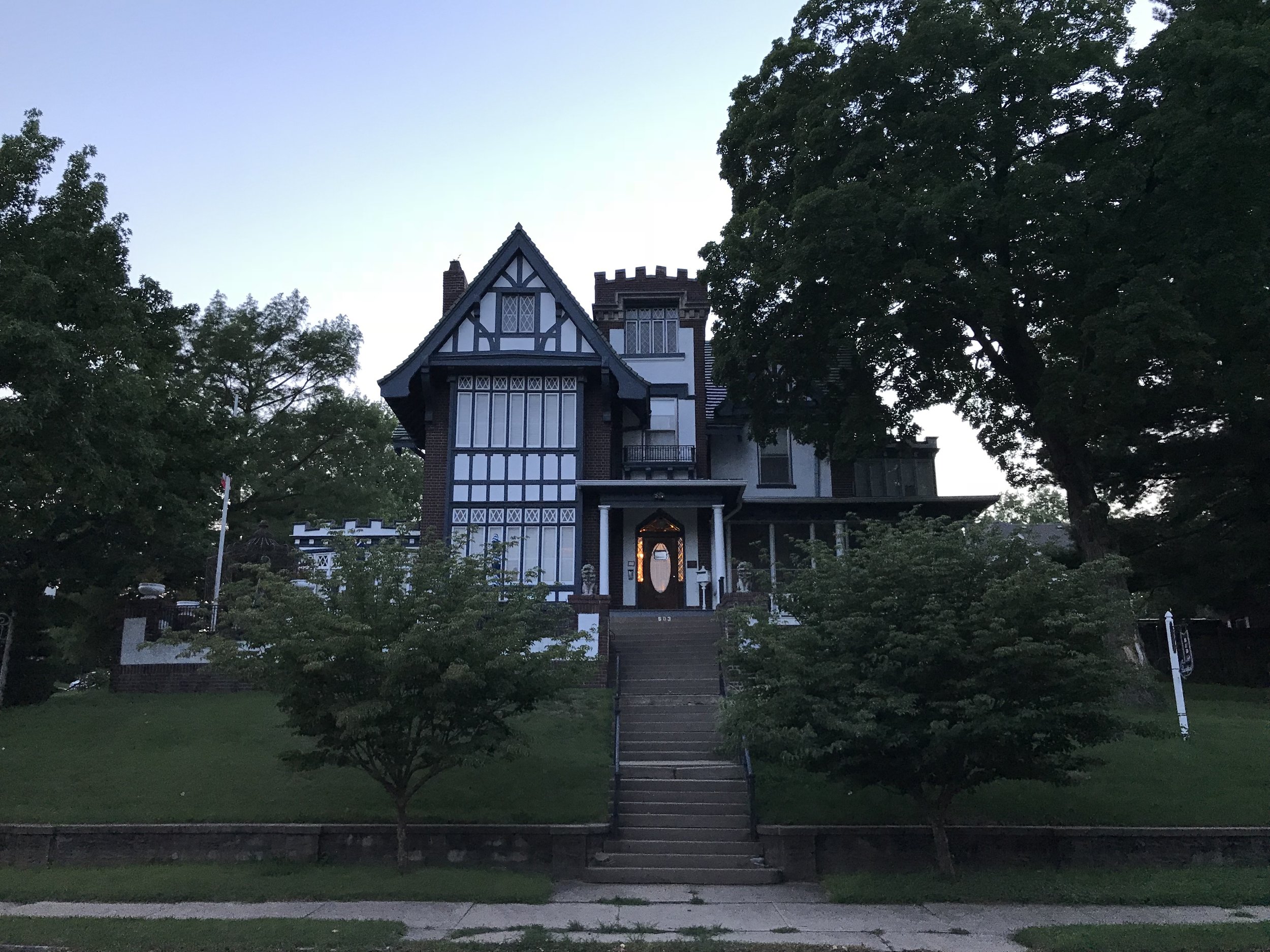 Ep 123: The Sallie House – Ghost in the Machine Part 1 — Astonishing ...