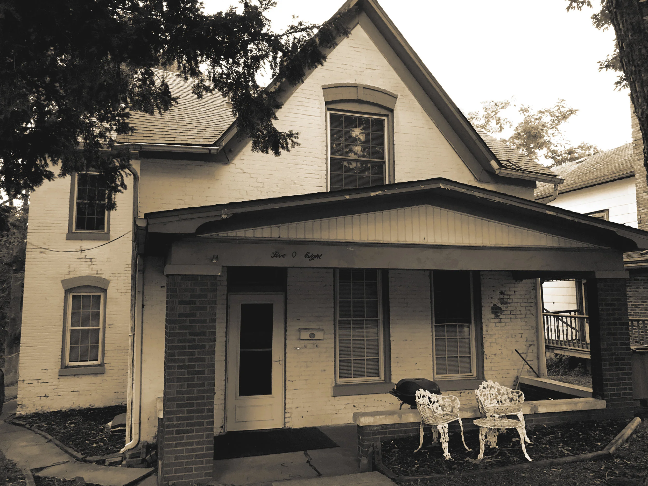 Ep 125: The Sallie House – Ghost in the Machine Part 3 — Astonishing ...