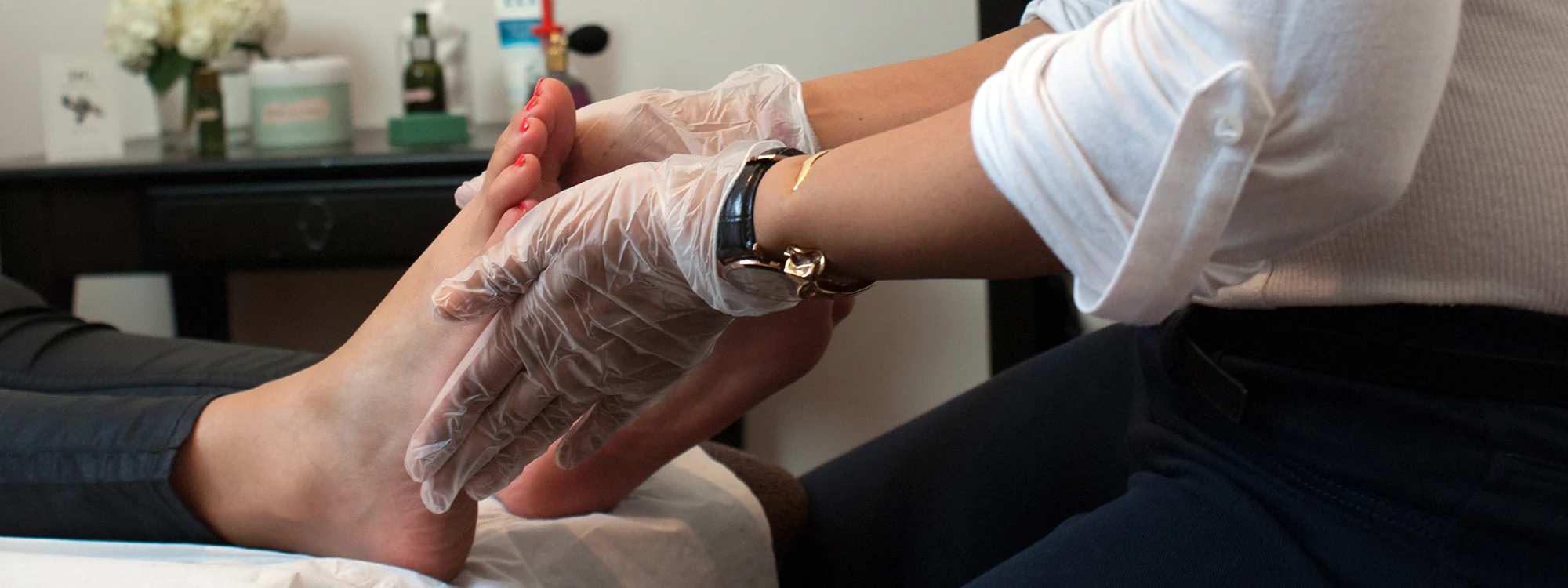 DG Podiatrist | London | The Foot Scraper | Dina Gohil