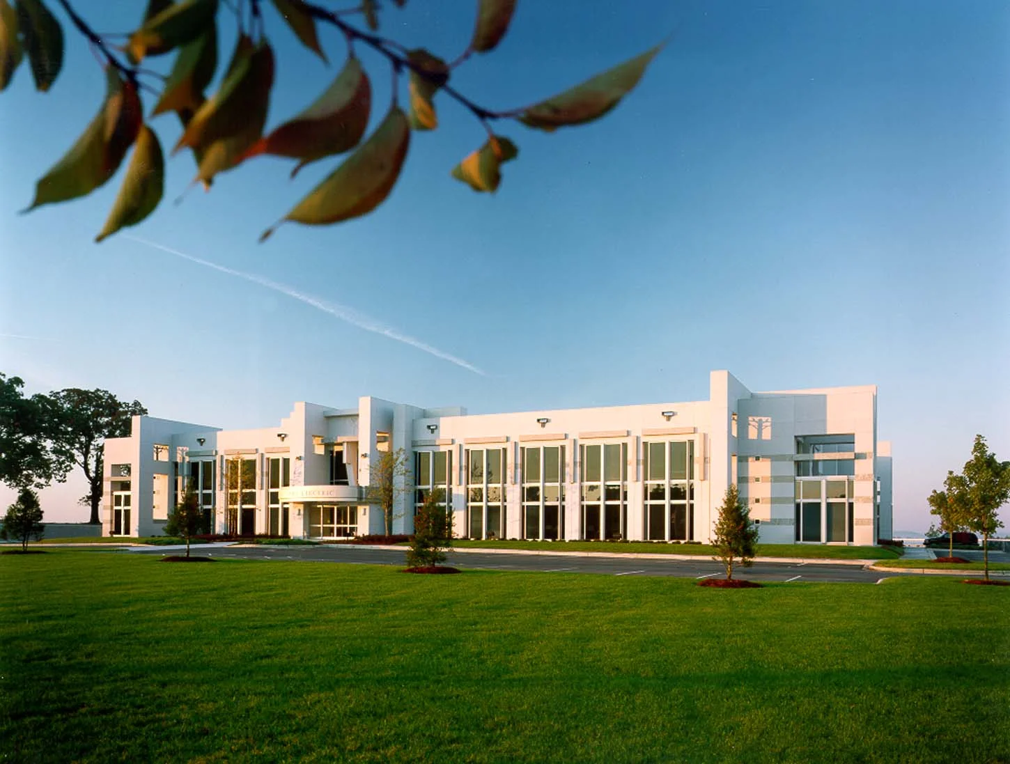 Office Mixed Use - Pike Electric Headquarters & Warehouse — adw architects