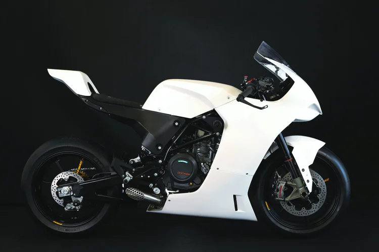 Krämer EVO2-690 R — Krämer Motorcycles USA - Race-Ready Motorcycles