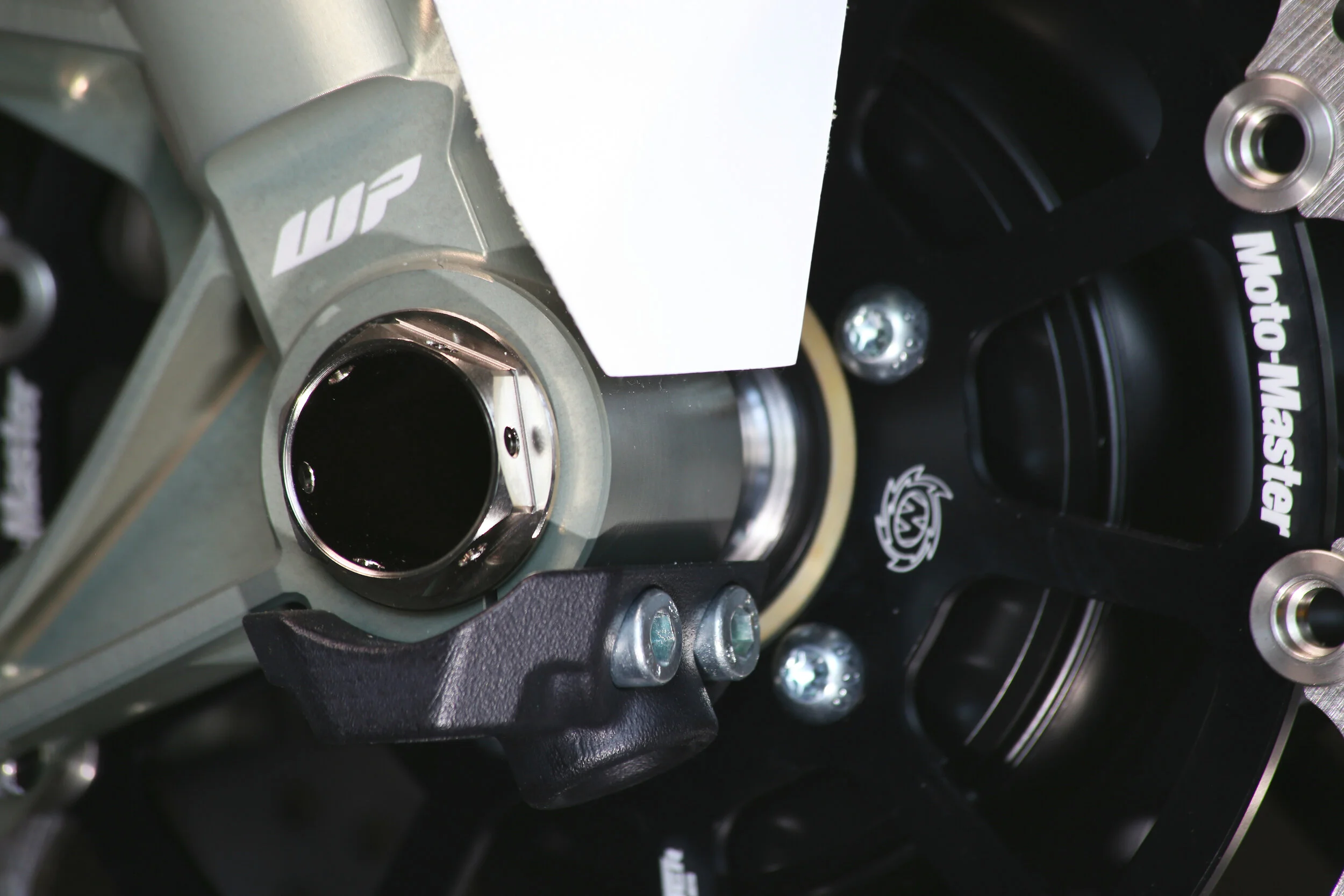 Krämer EVO2-690 R — Krämer Motorcycles USA - Race-Ready Motorcycles