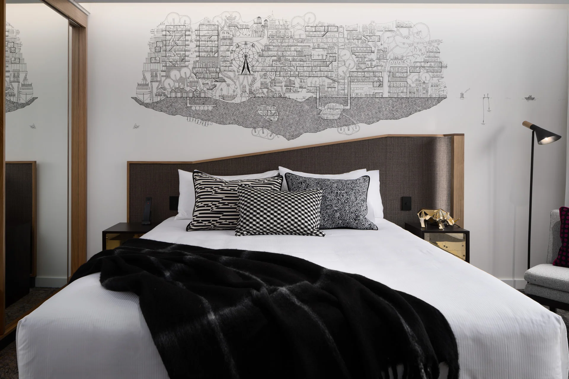 Ellie Compton - Home