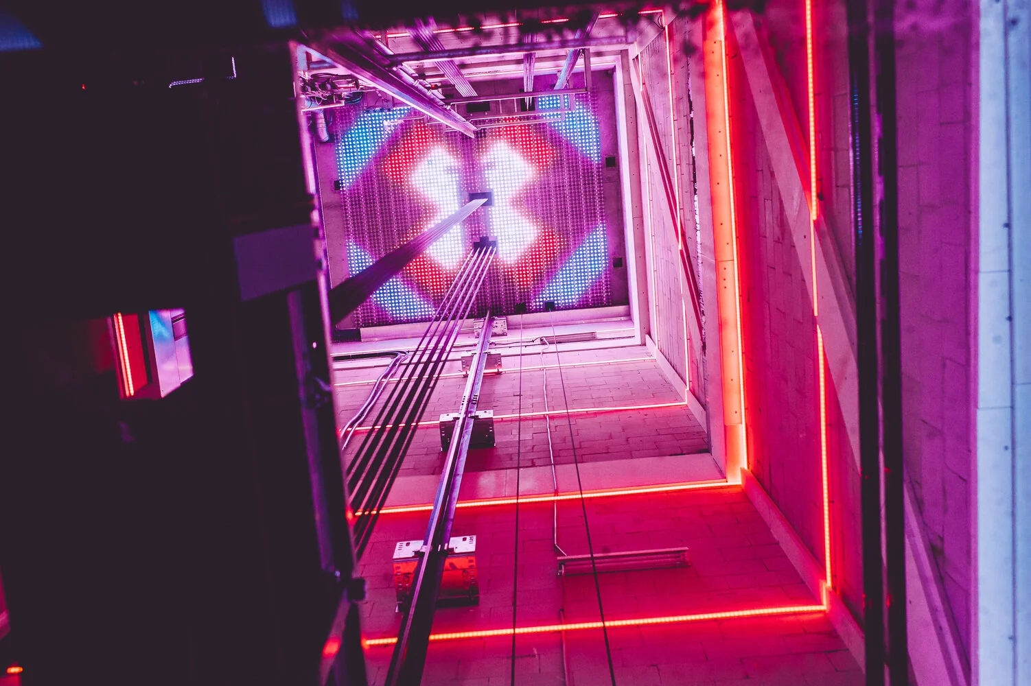 10 Seriously Pink Elevator Designs that will Blow Your Mind — Elevator ...