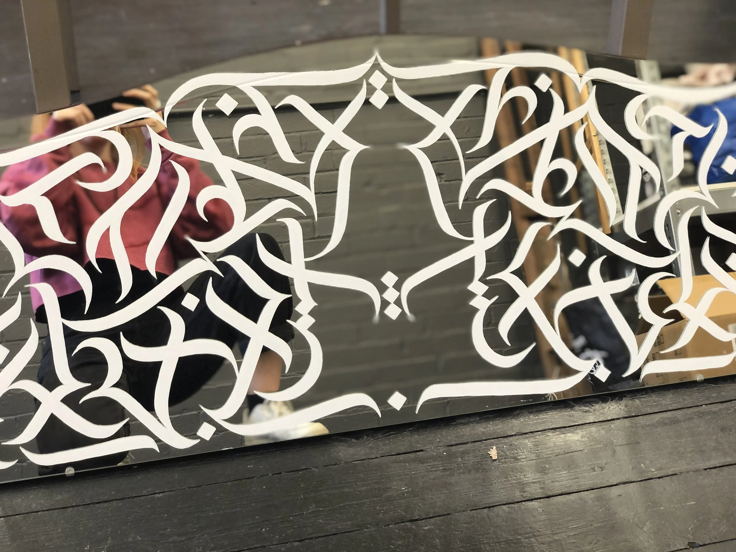 elettr: Calligrapher, Sign Writer, Lettering Artist