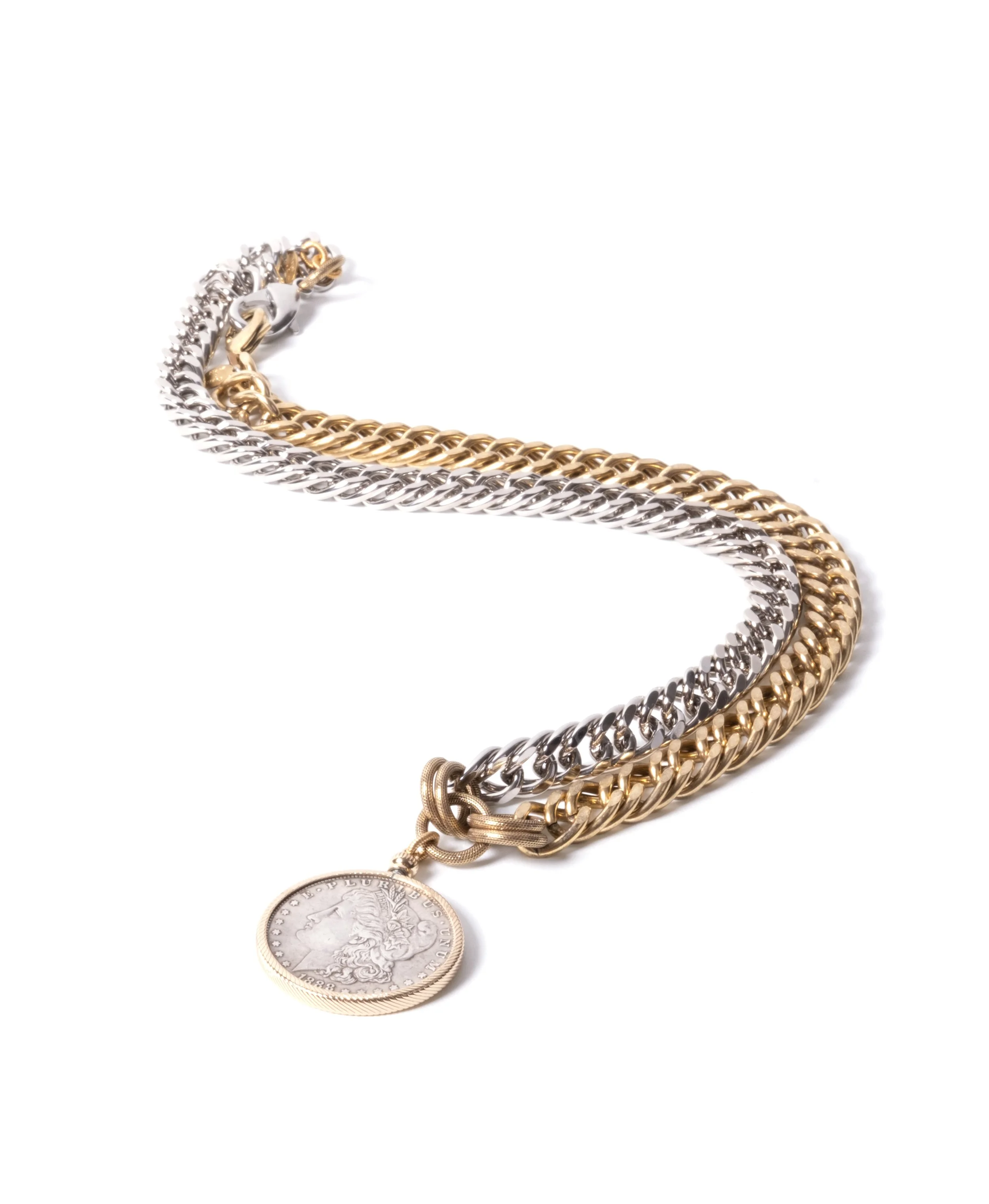 Gold Chain Necklace Outfit