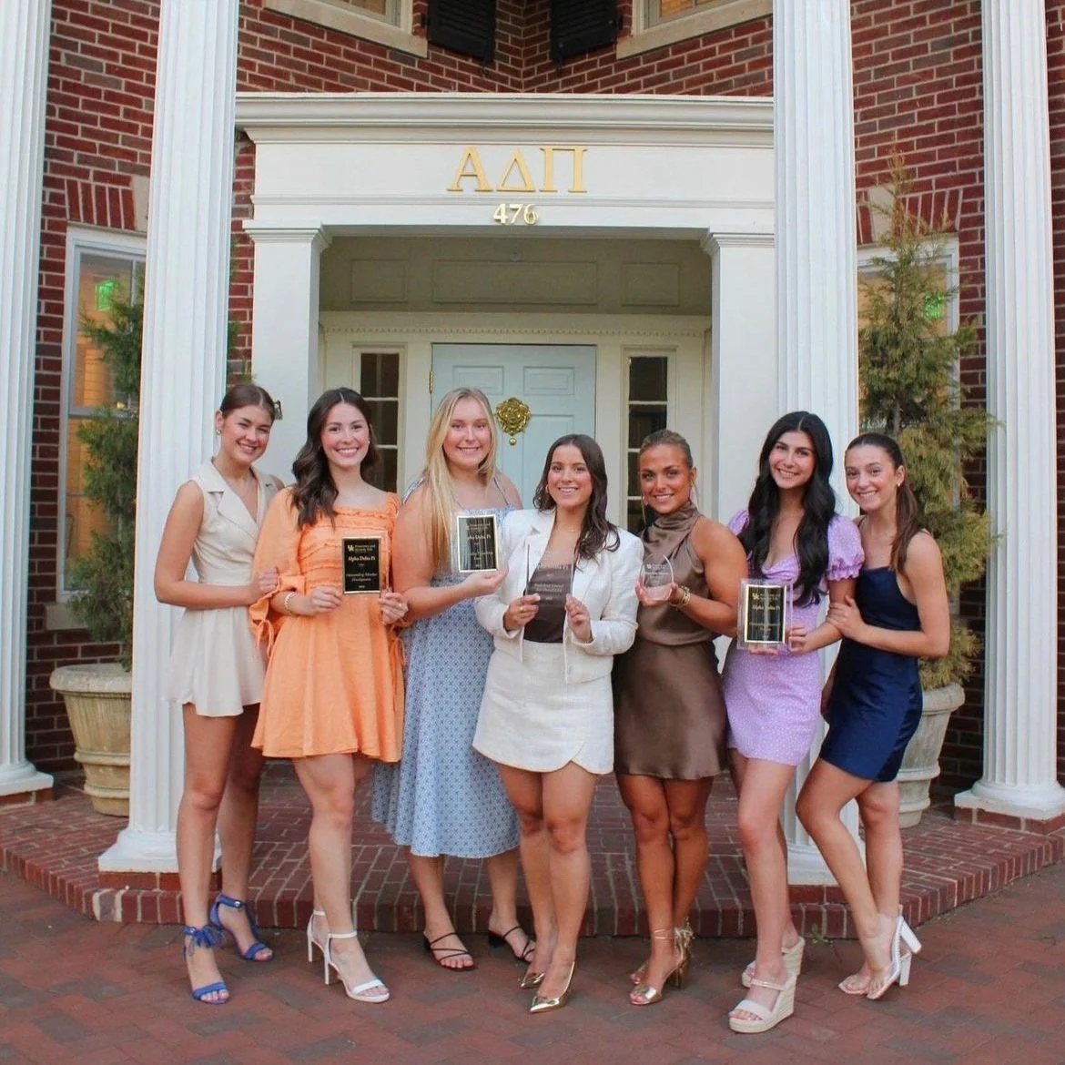 Scholarship — UK Alpha Delta Pi