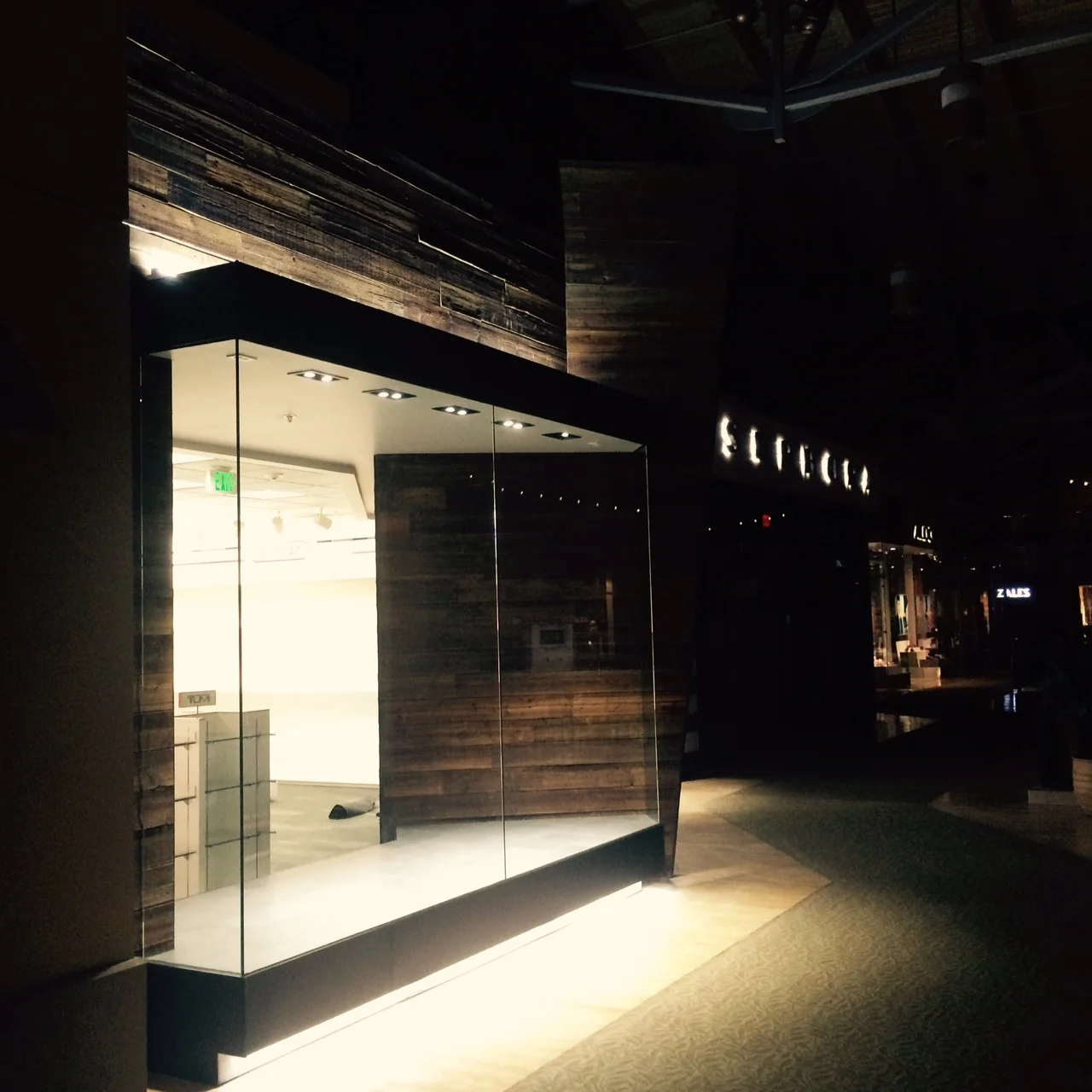 Retail Projects — FCI Construction, Inc