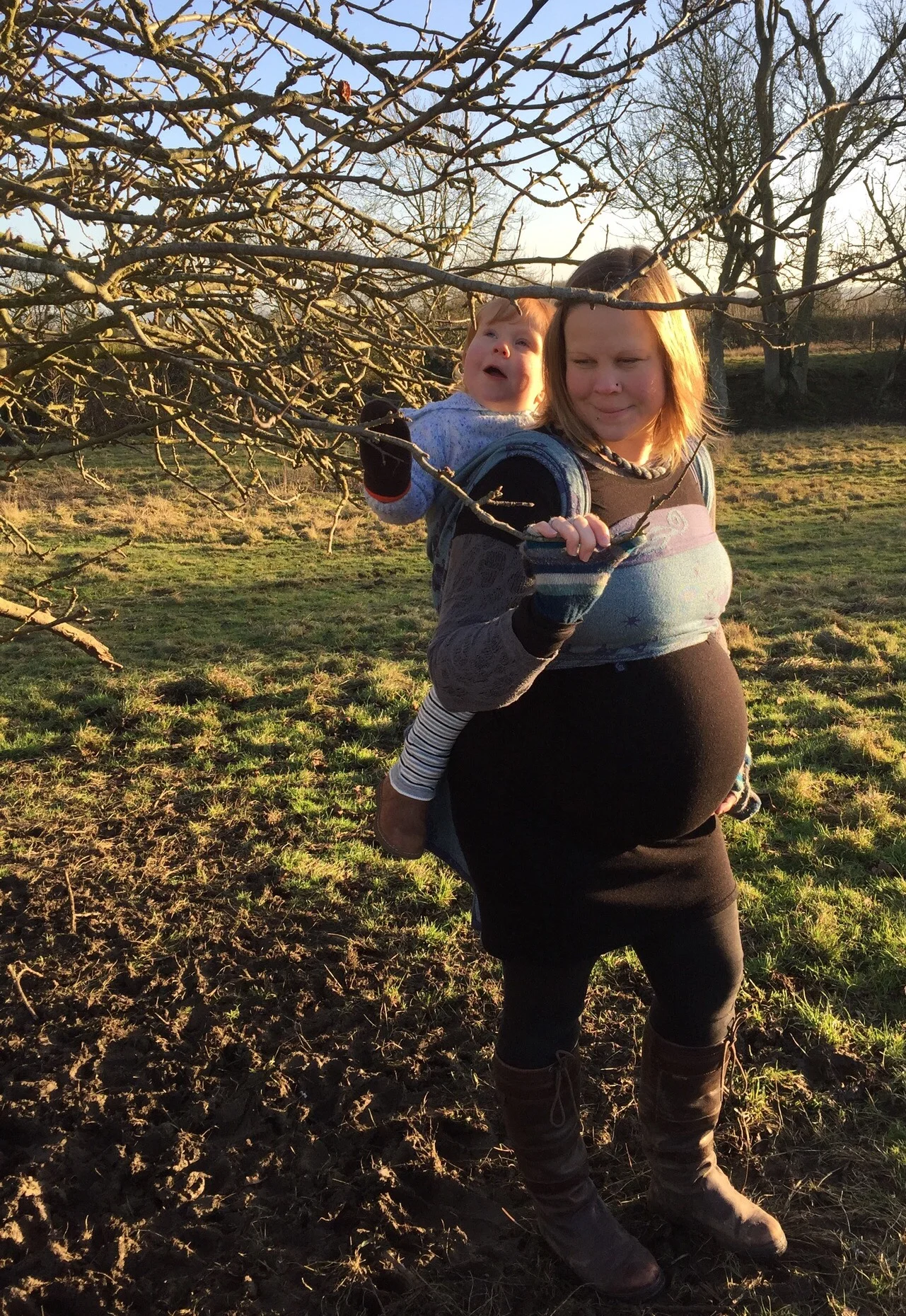 Firespiral Swell Octarine Seafoam — The Wrapping Years