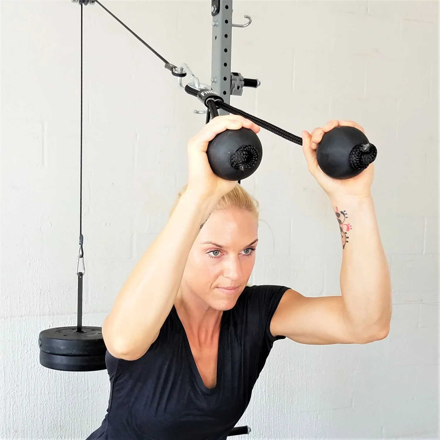 Cable Rope Overhead Triceps Extension