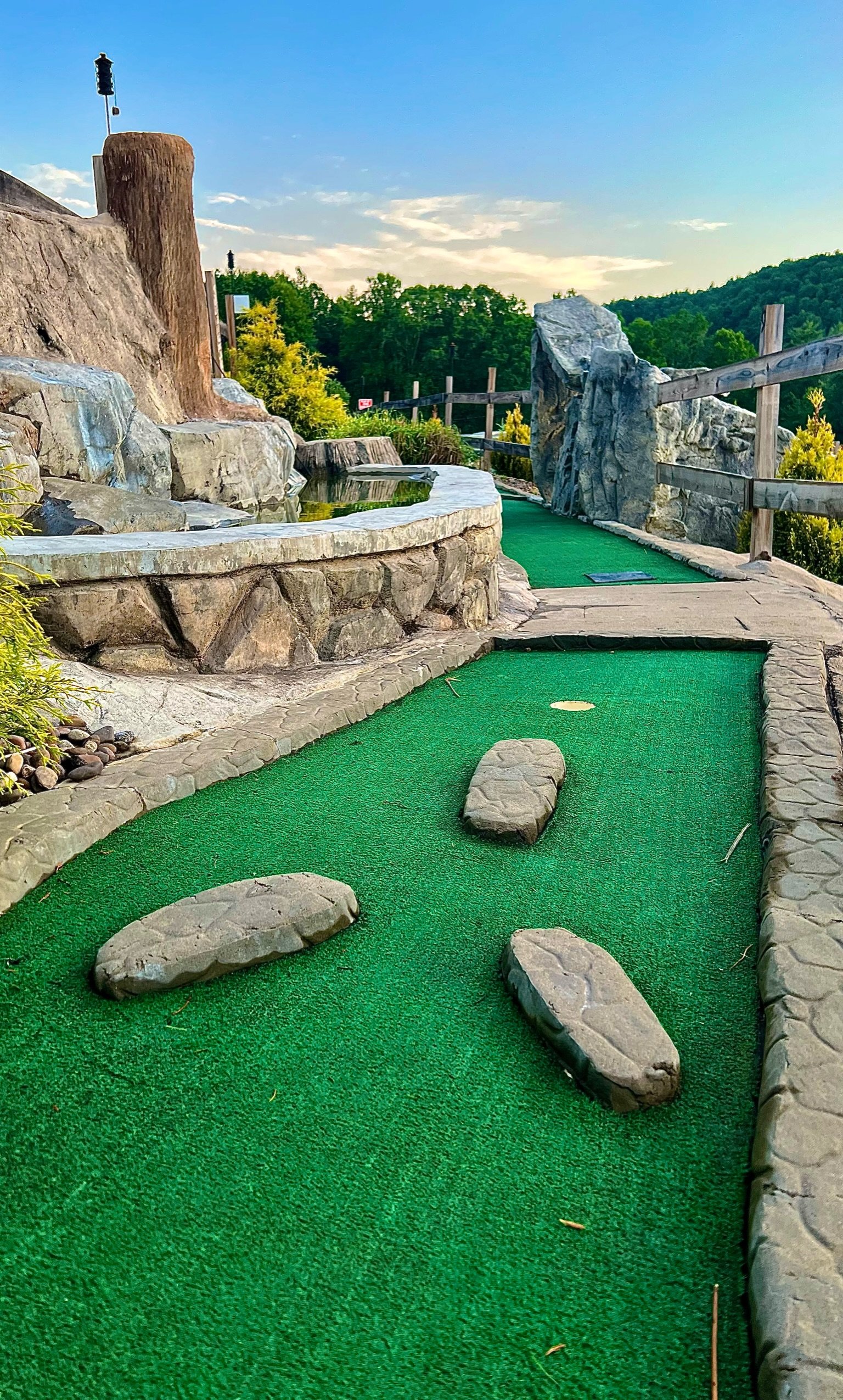 Mini Golf — Brushcreek Falls Resort
